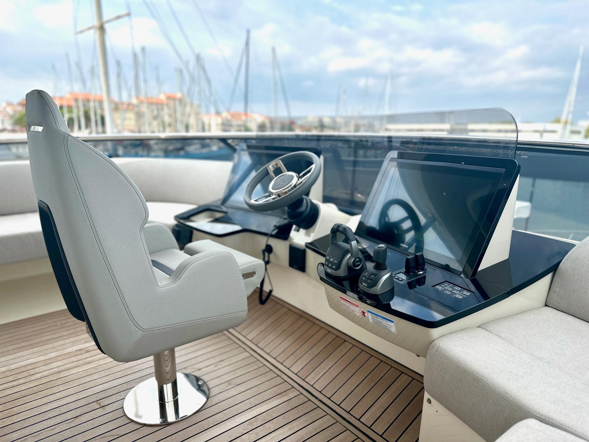 2024 Absolute Navetta 64 Flybridge for sale - YachtWorld