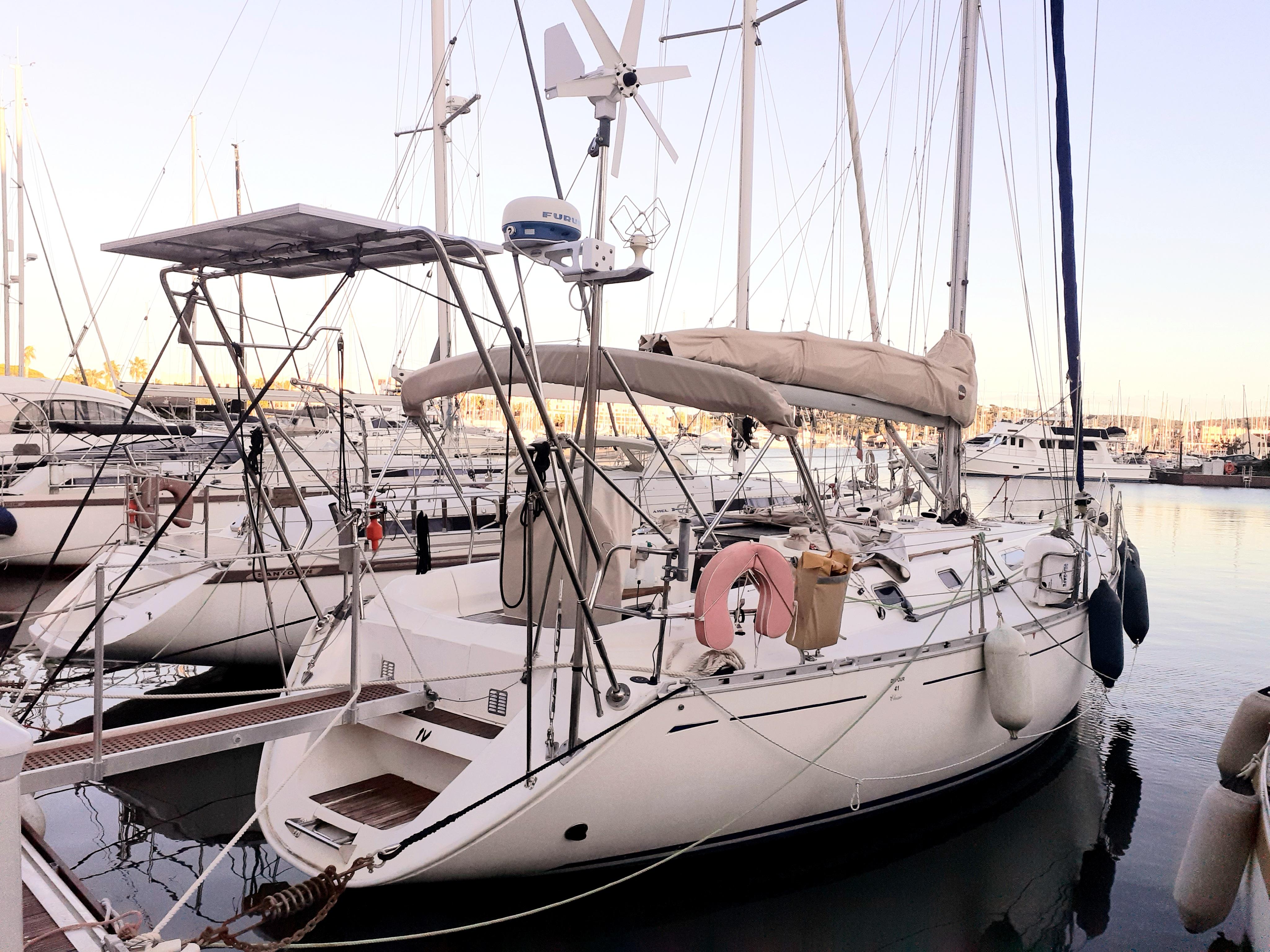 Dufour 41 Classic | 12m | 1997 - 83 - Var | Boats and Outboards