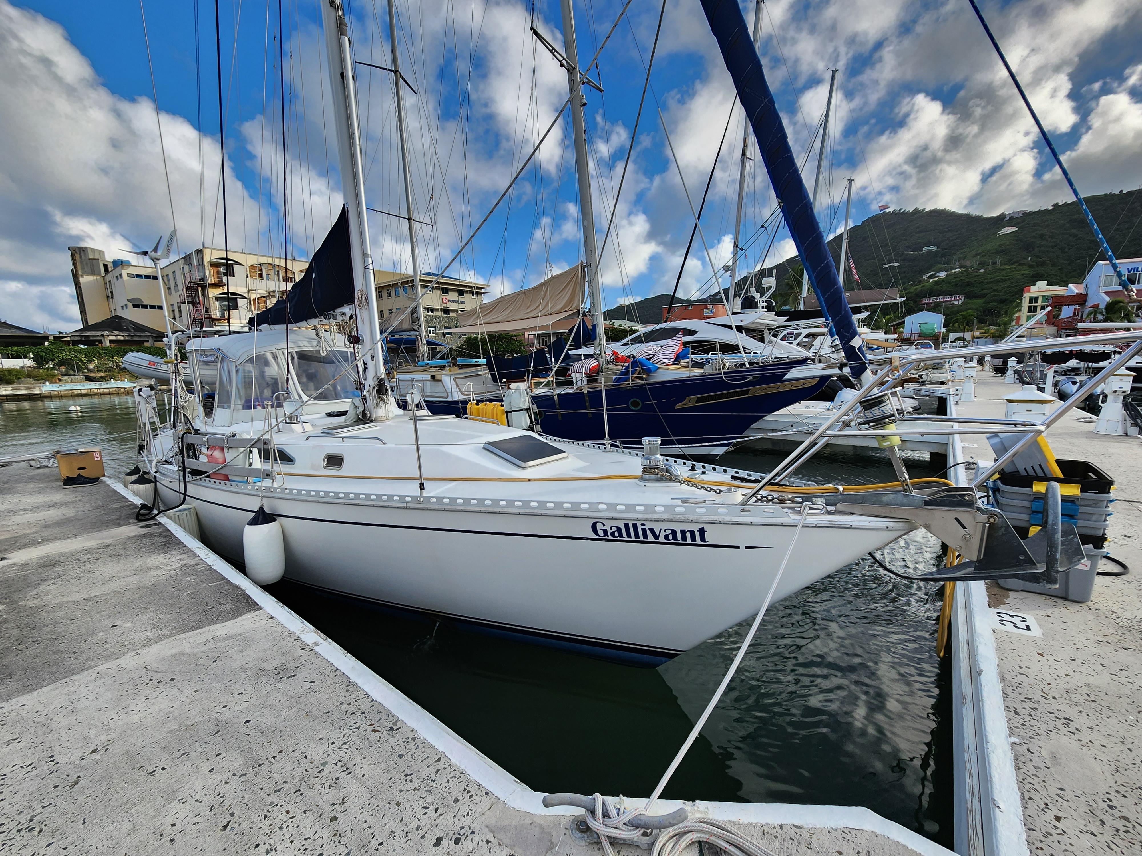 1987 Gulfstar Hirsch 45 Centre Cockpit for sale - YachtWorld