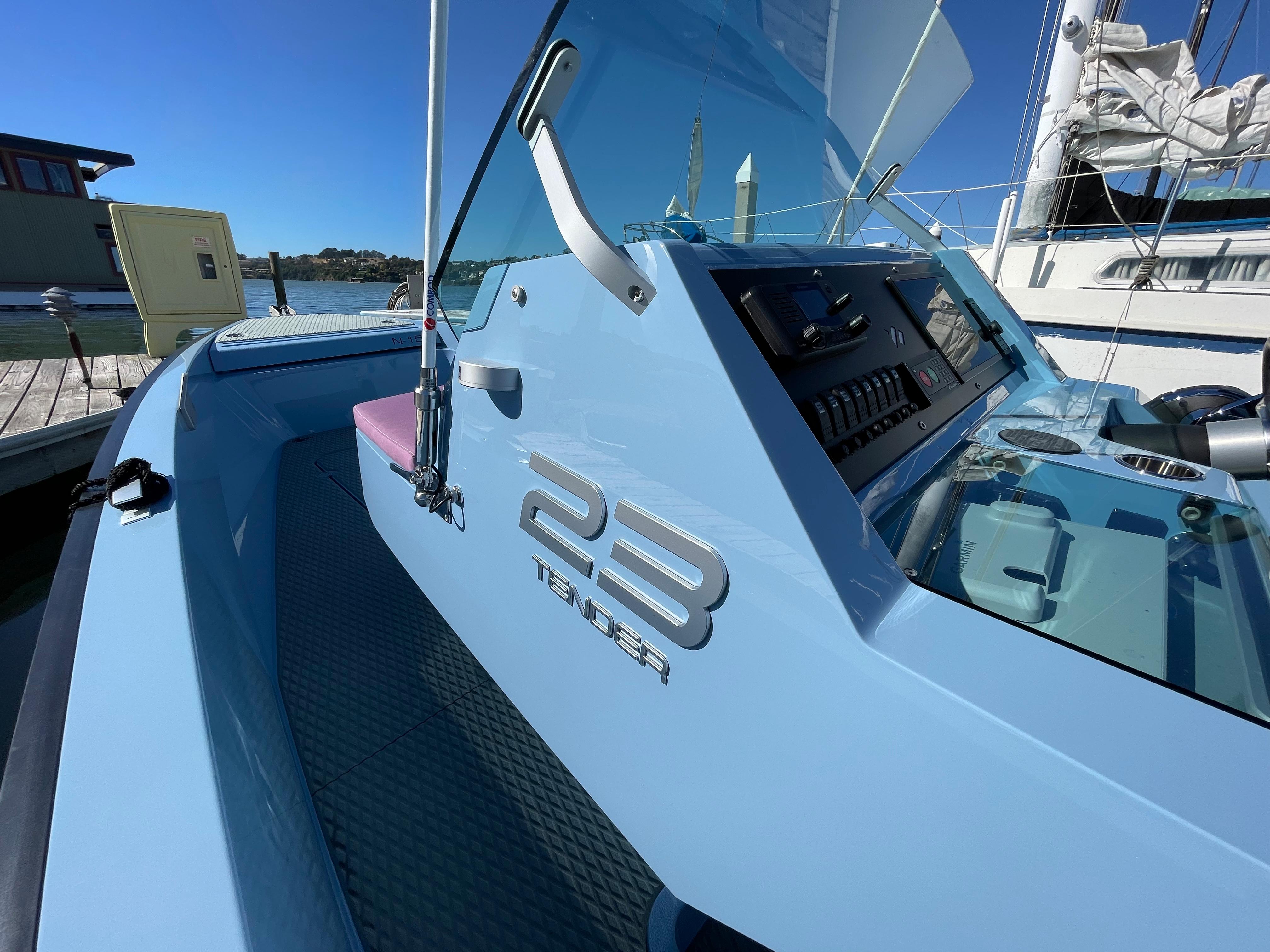 2021 Goldfish 23 Tender Center Console for sale - YachtWorld
