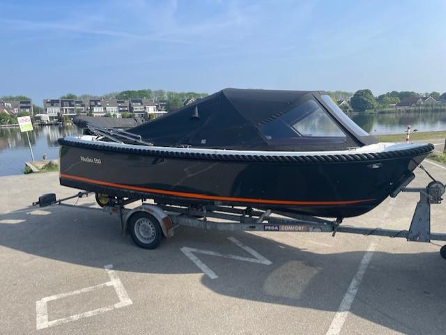 Tweedehands 2022 Maxima 550 | YachtFocus