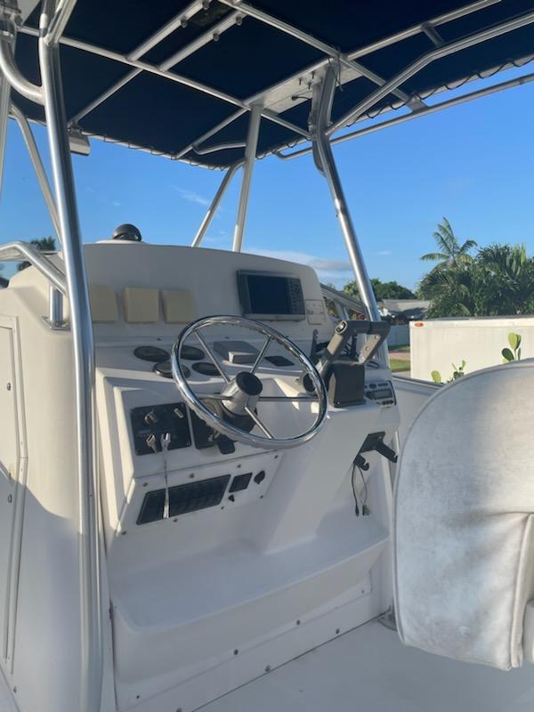2002 Edgewater 260 Center Console Centre Console for sale - YachtWorld