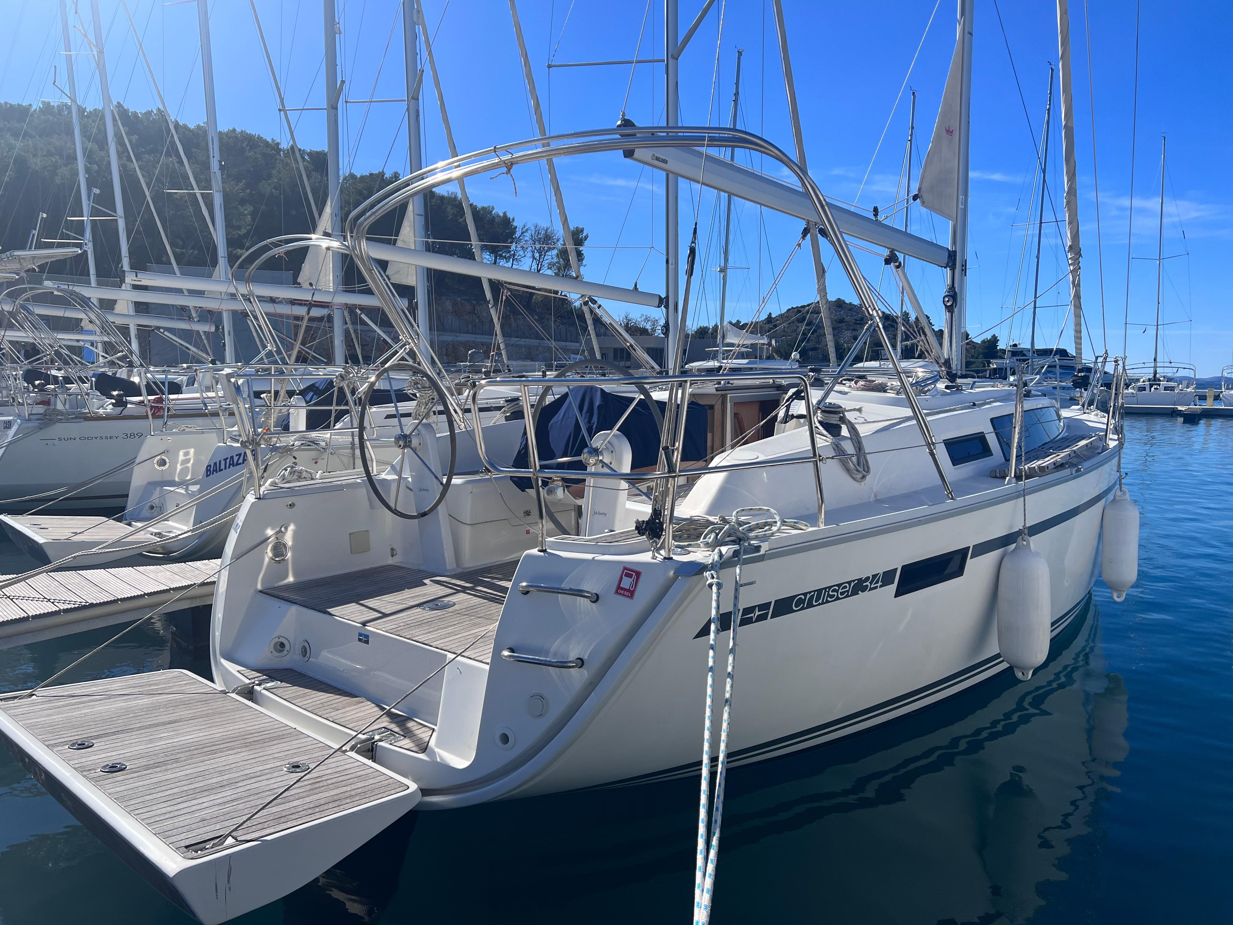 Used 2017 Bavaria Cruiser 34 | TopBoats