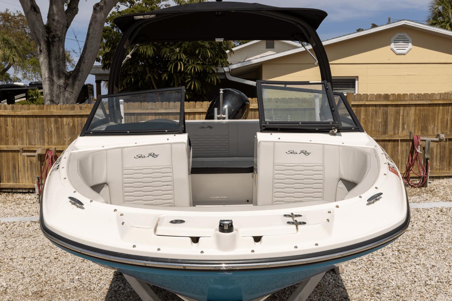 2022 Sea Ray 190 SPX OB Unspecified for sale - YachtWorld