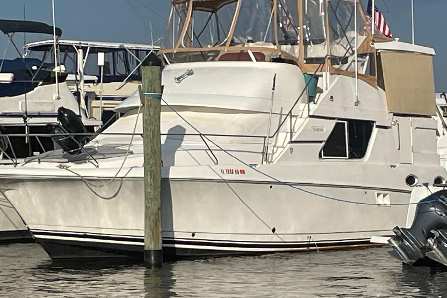 1997 Silverton 372 Motor Yacht Motorboot mit Achterkabine Kaufen ...