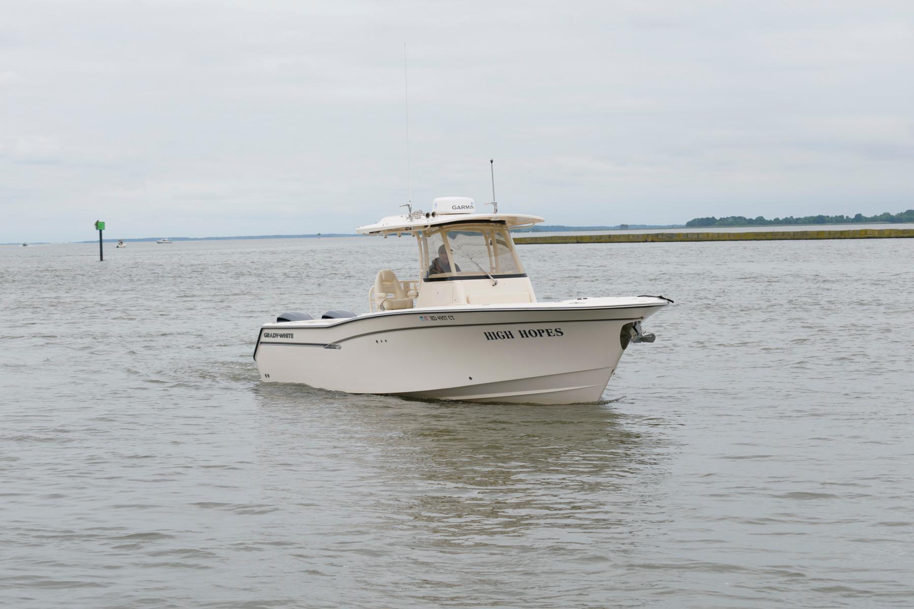 2019 Grady-White Canyon 306 Center Console for sale - YachtWorld