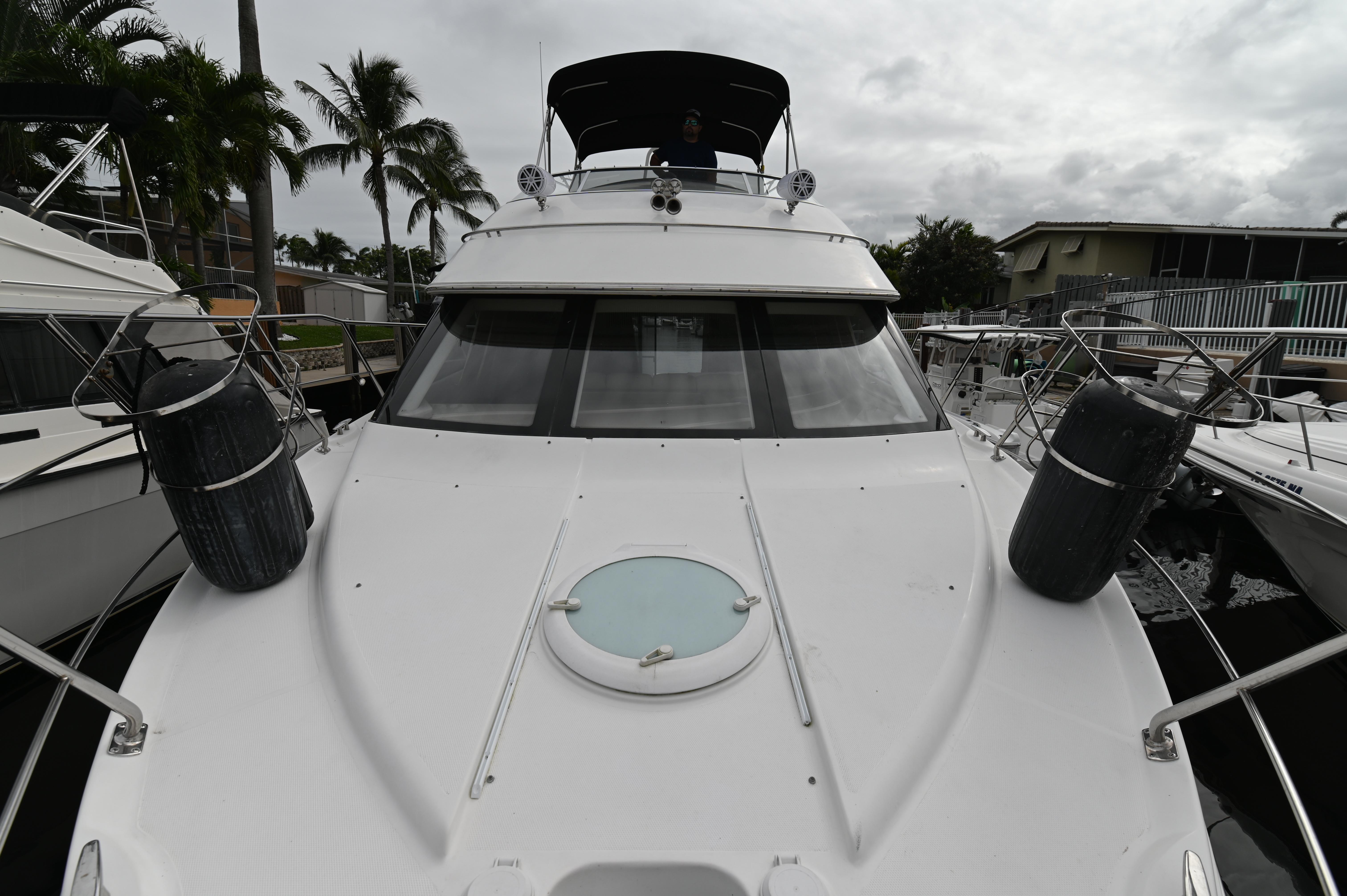2005 Carver 36 Super Sport Motor Yachts for sale - YachtWorld