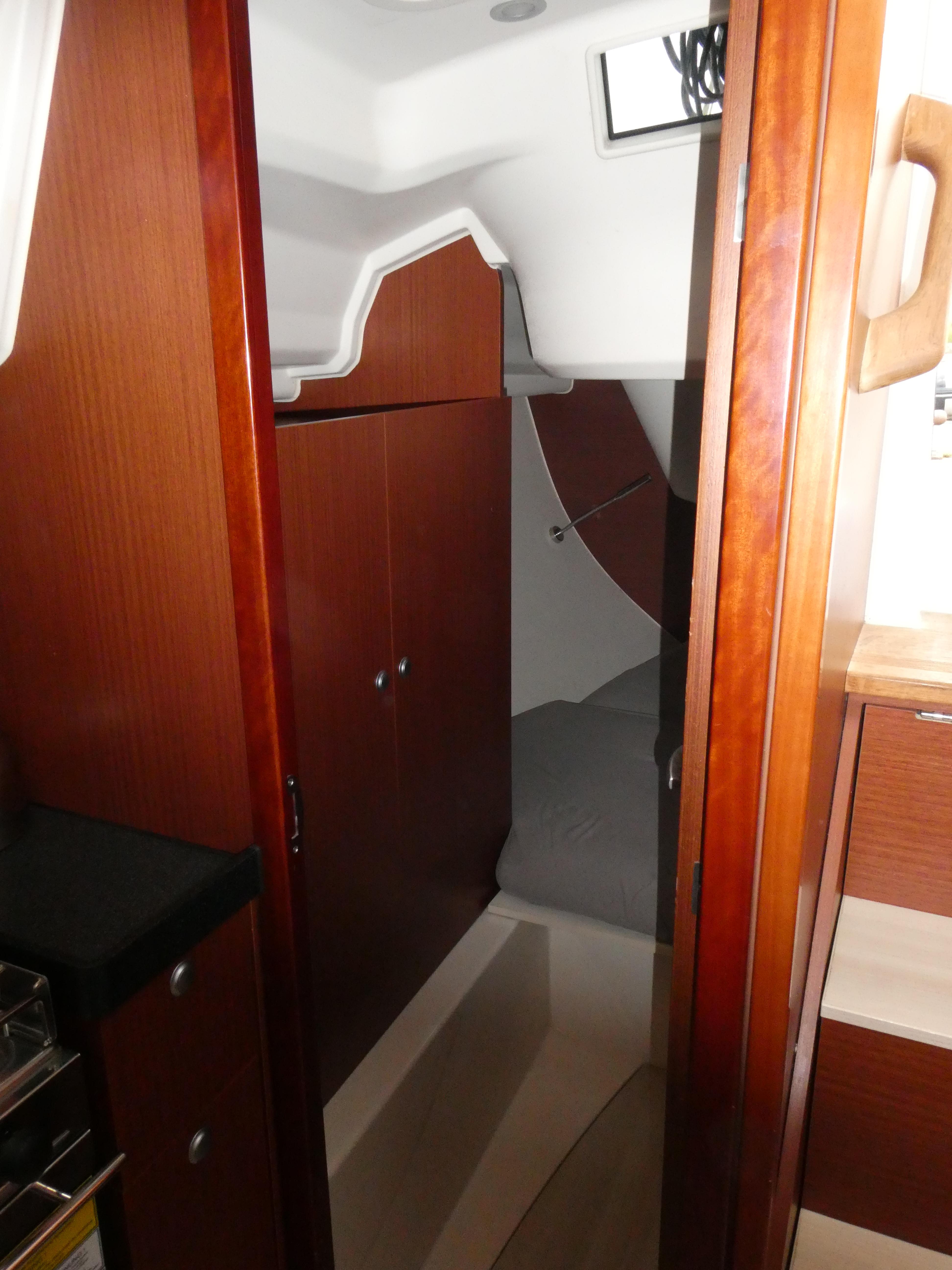 2020 Hanse 315 Cruiser for sale - YachtWorld