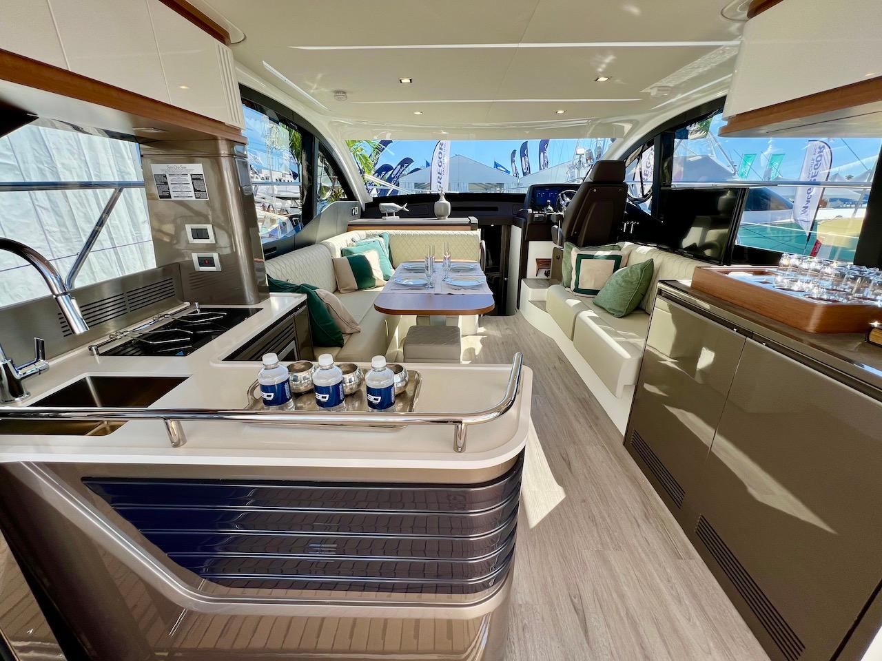 2023 Schaefer 450 Fly Bateaux flybridge à vendre - YachtWorld