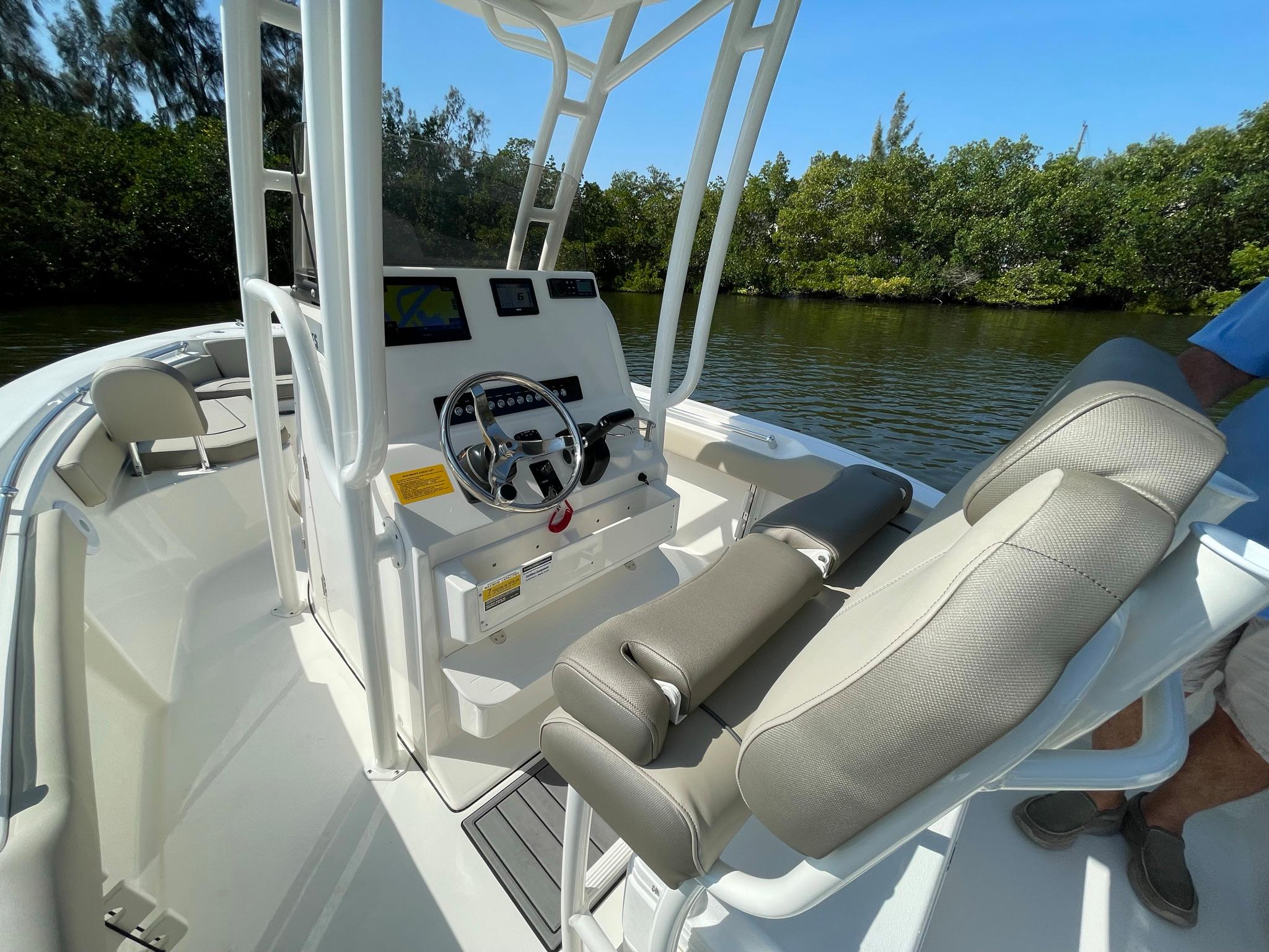2023 Key West 219 FS Centre Console for sale - YachtWorld