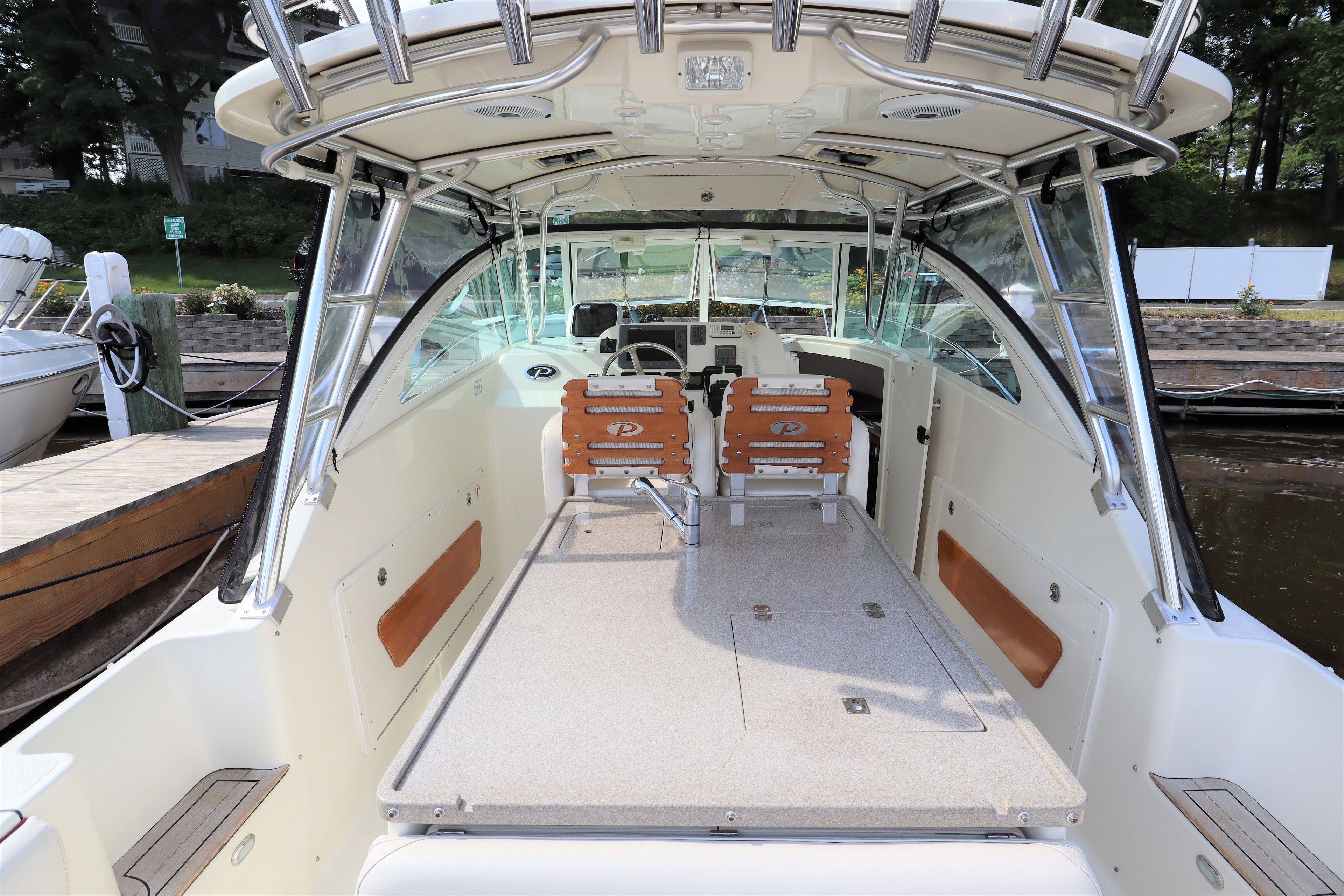 2006 Pursuit 345 Drummond Runner - Weber Yachts