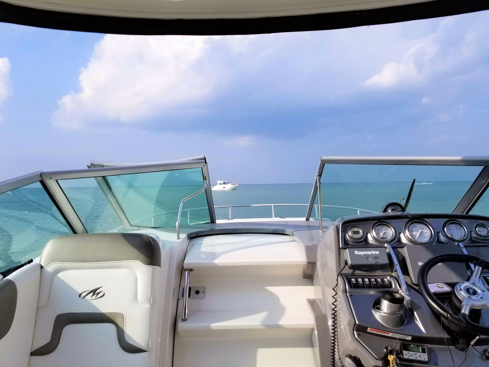 2011 Monterey 260 SCR - Weber Yachts