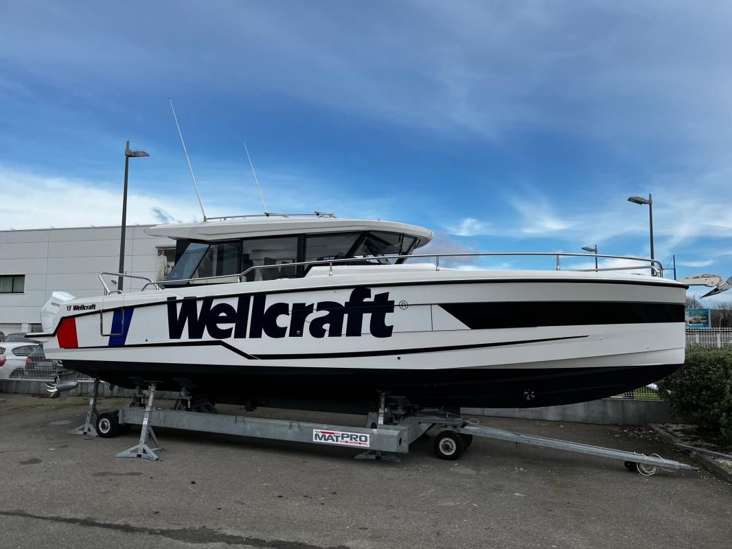 New 2025 Wellcraft WELLCRAFT 355 EXPLORER - 56 - Morbihan | YachtFocus