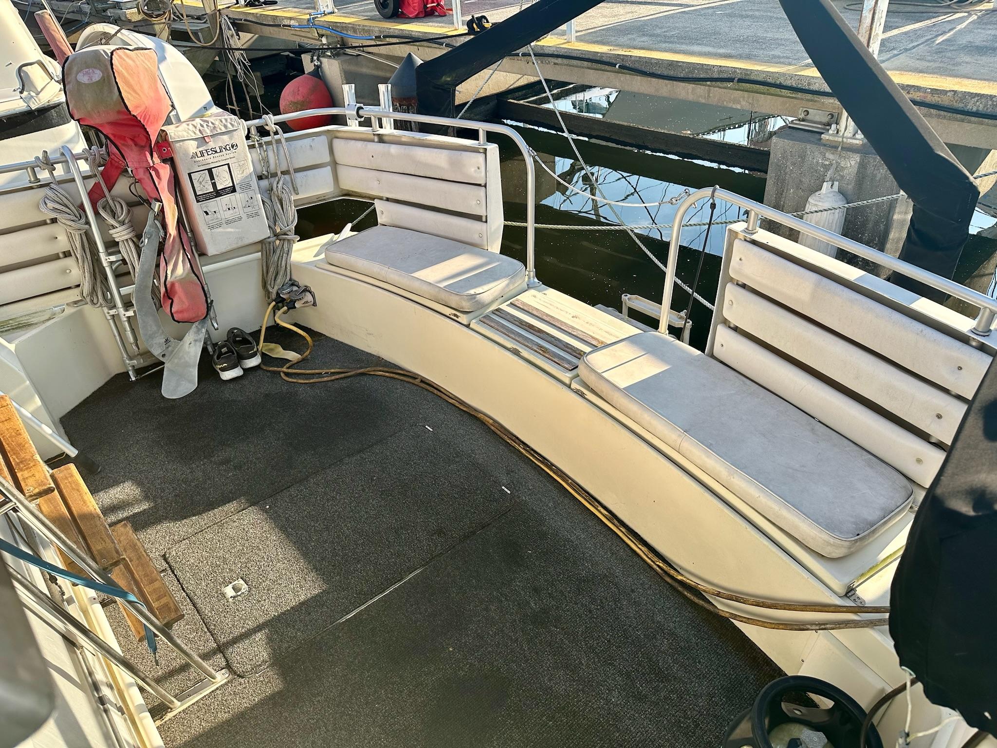 1986 Cytra Bavaria 40 Convertible for sale - YachtWorld
