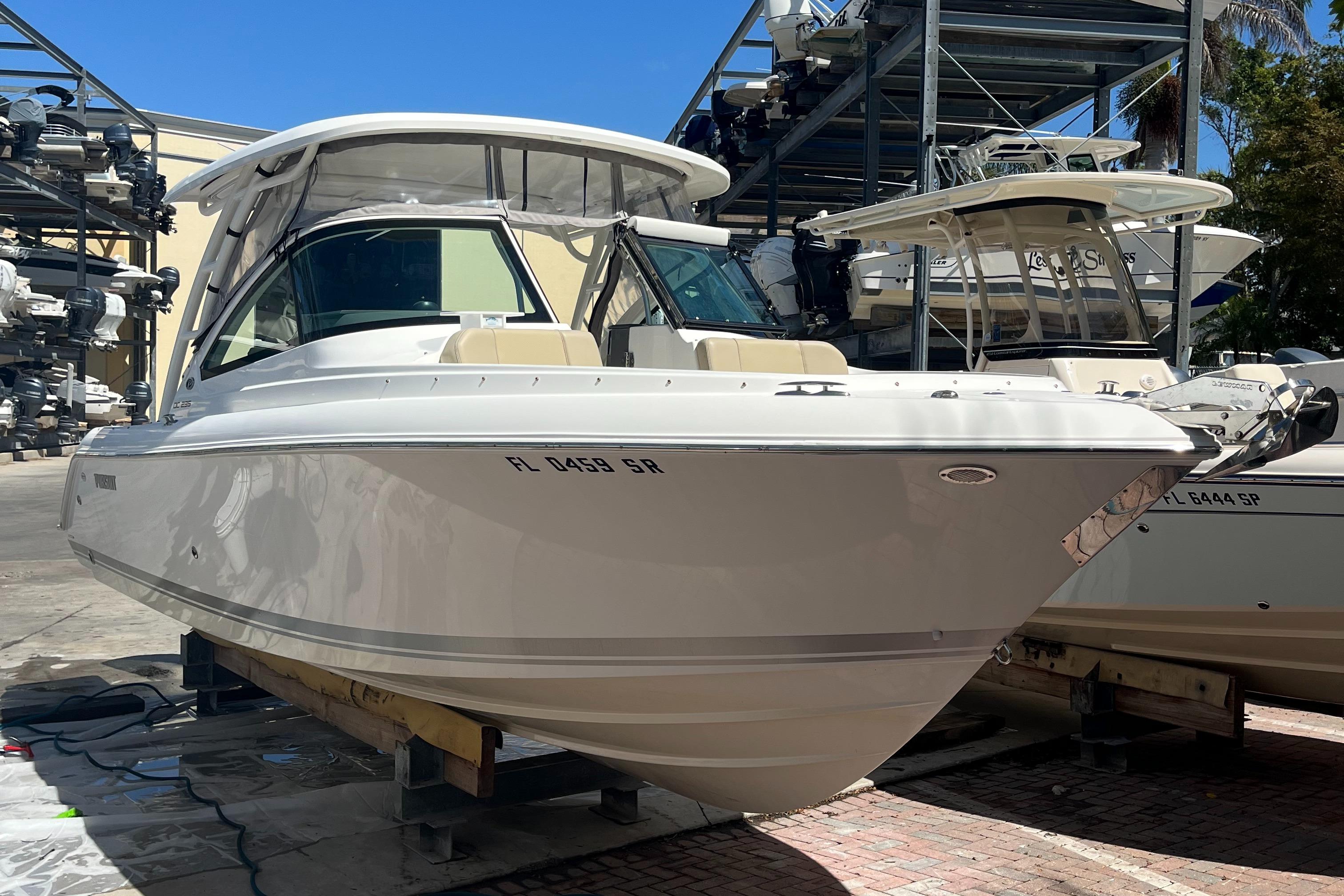 2020 Pursuit DC 235 Dual Console Dual Console for sale - YachtWorld