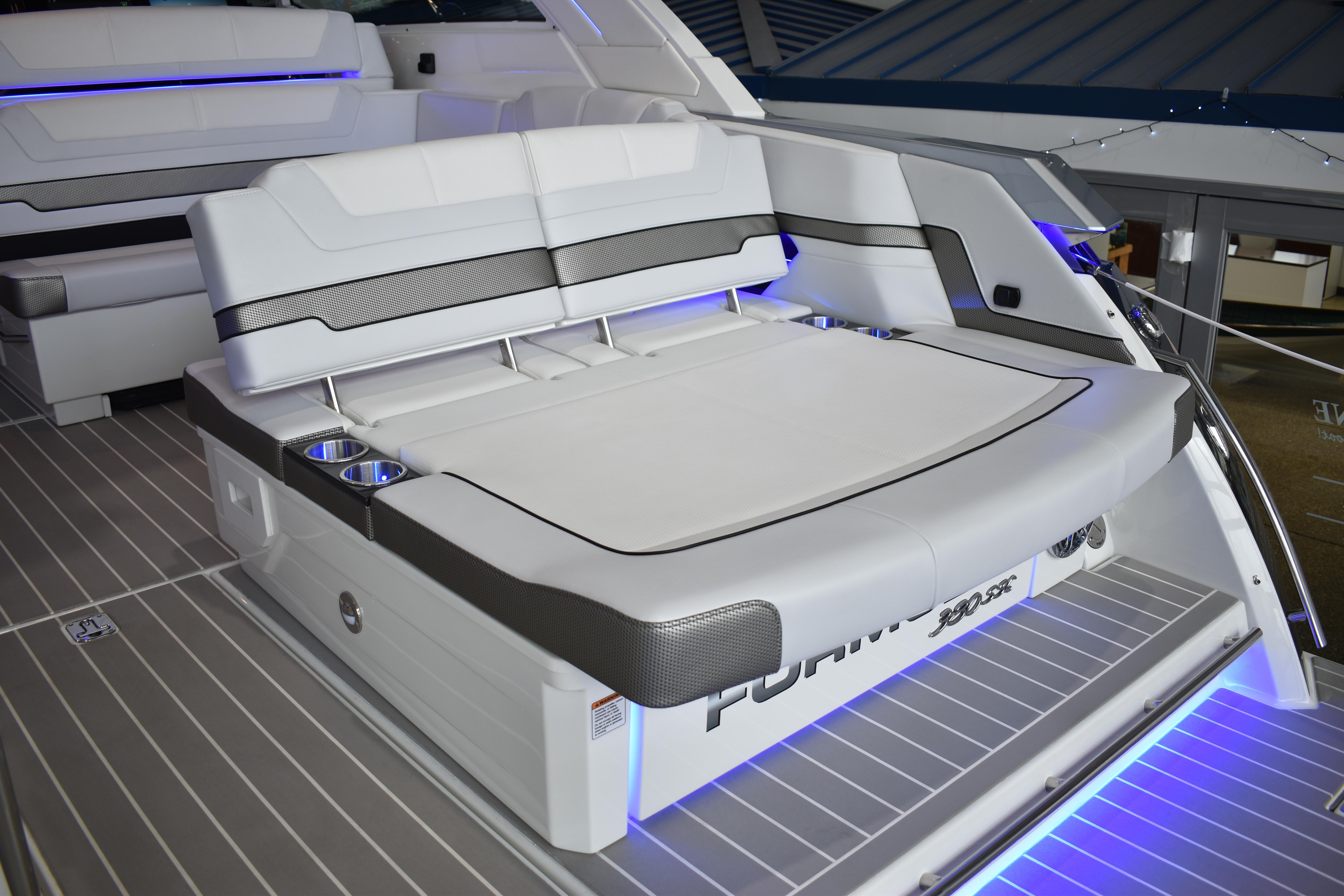 2024 Formula 380 Super Sport Crossover OB Cruiser for sale - YachtWorld