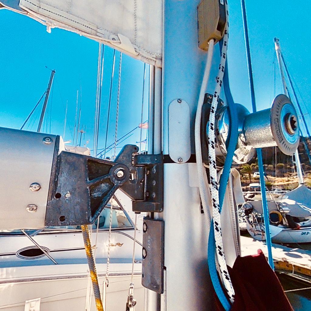 1995 Caliber 35 LRC Cutter for sale - YachtWorld