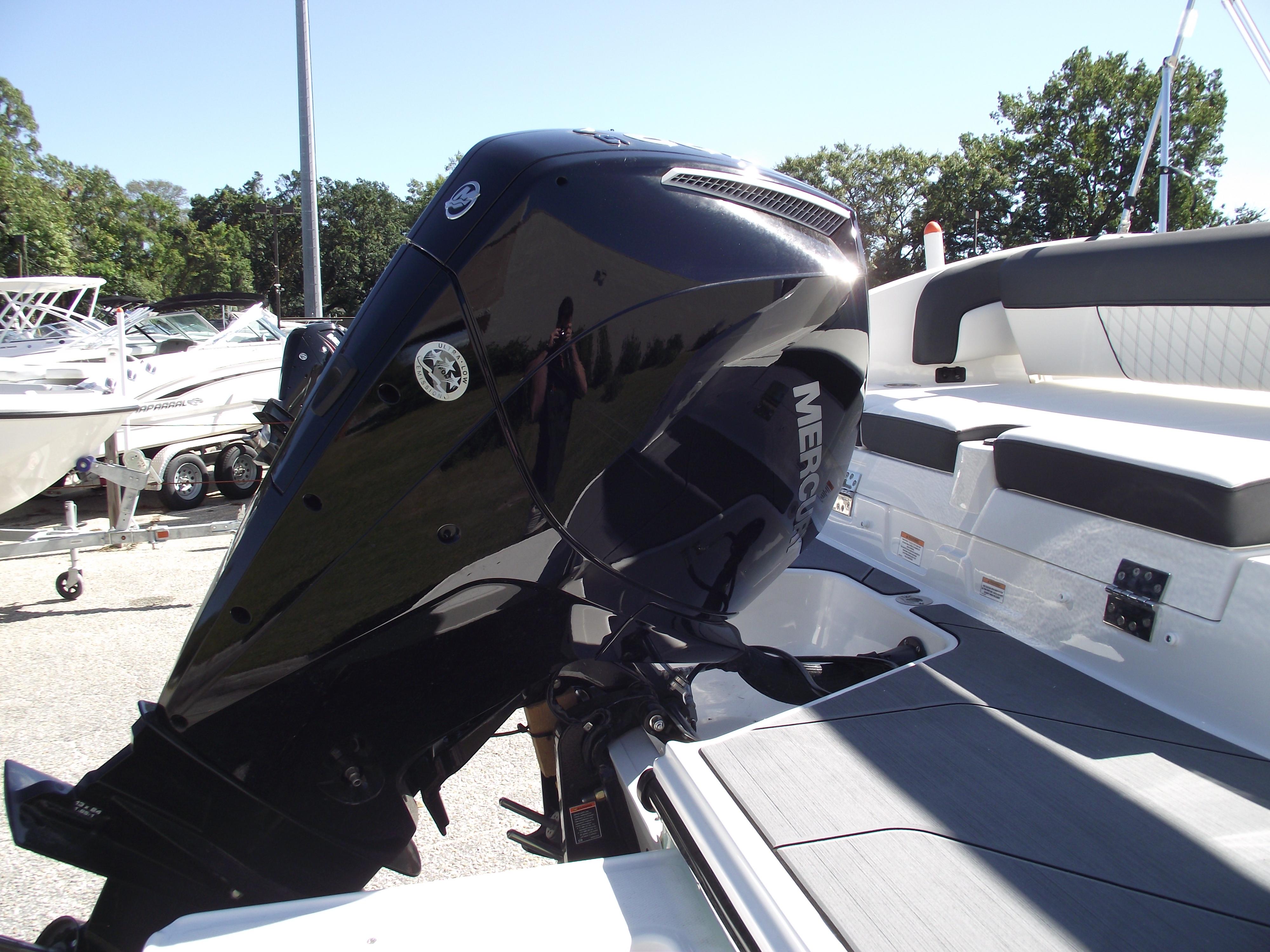 2024 Bayliner DX2200 Deck for sale - YachtWorld