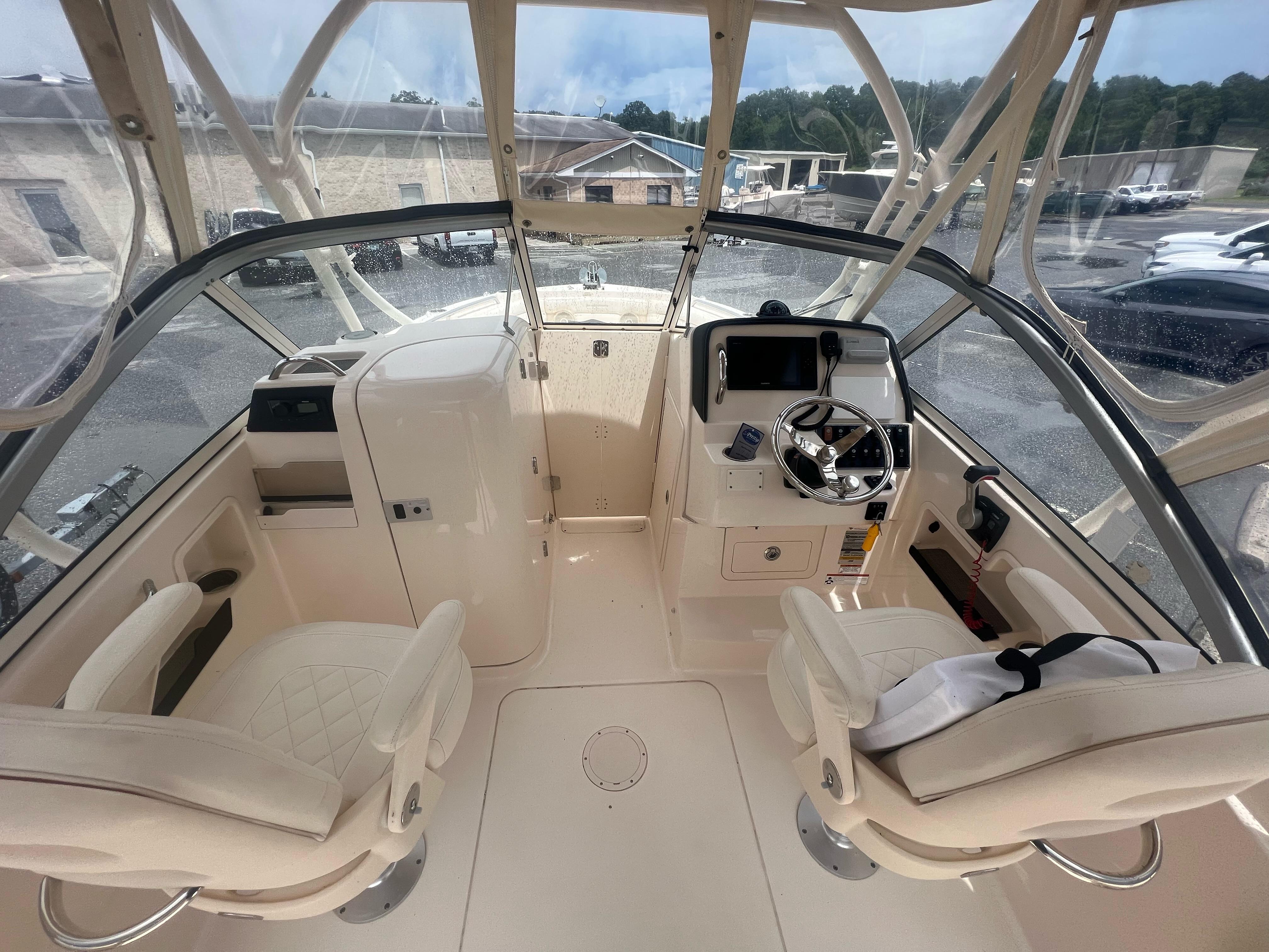 2019 Grady-White Freedom 235 Dual Console for sale - YachtWorld