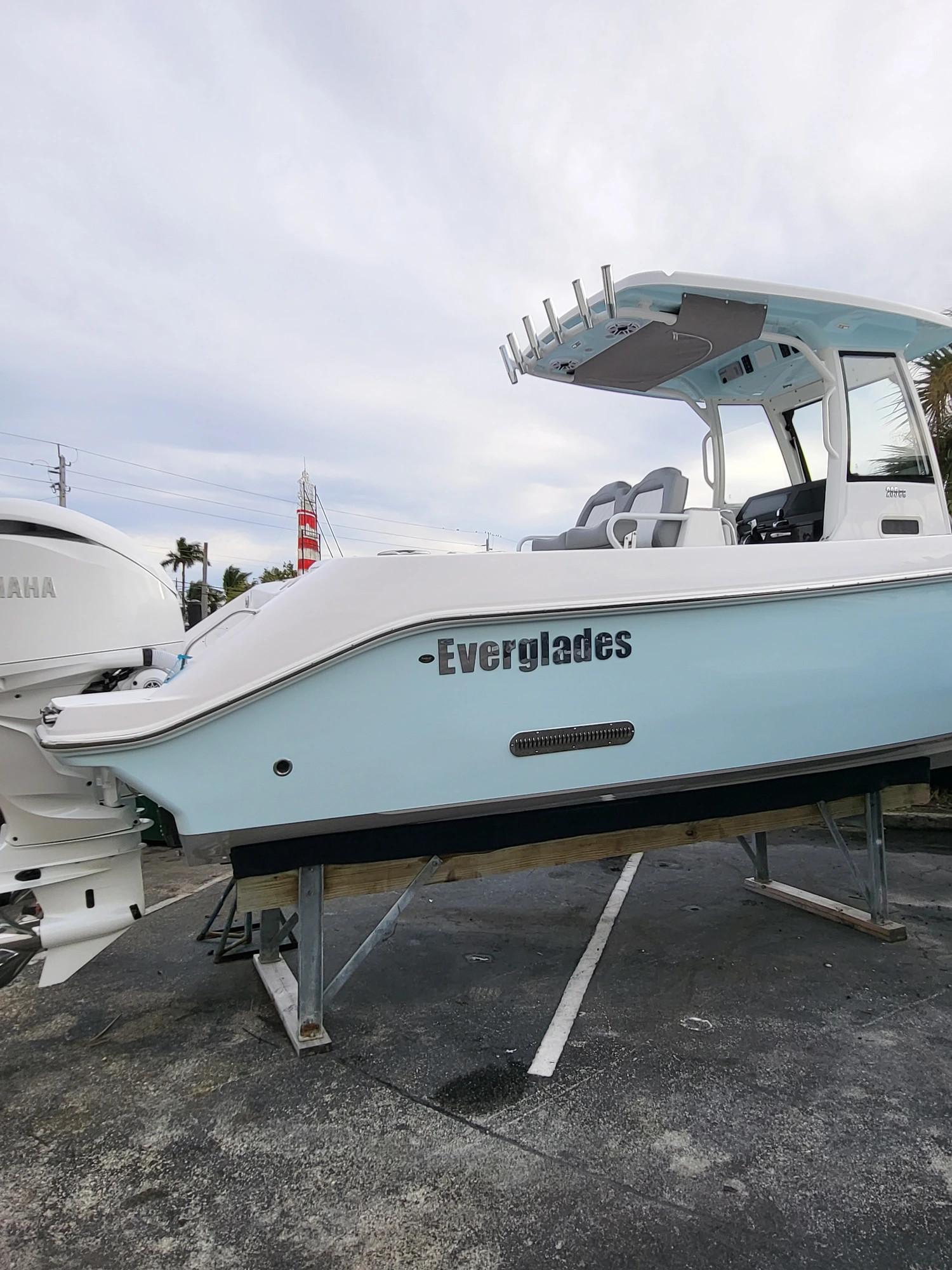 2024 Everglades 285 CC Centre Console for sale - YachtWorld