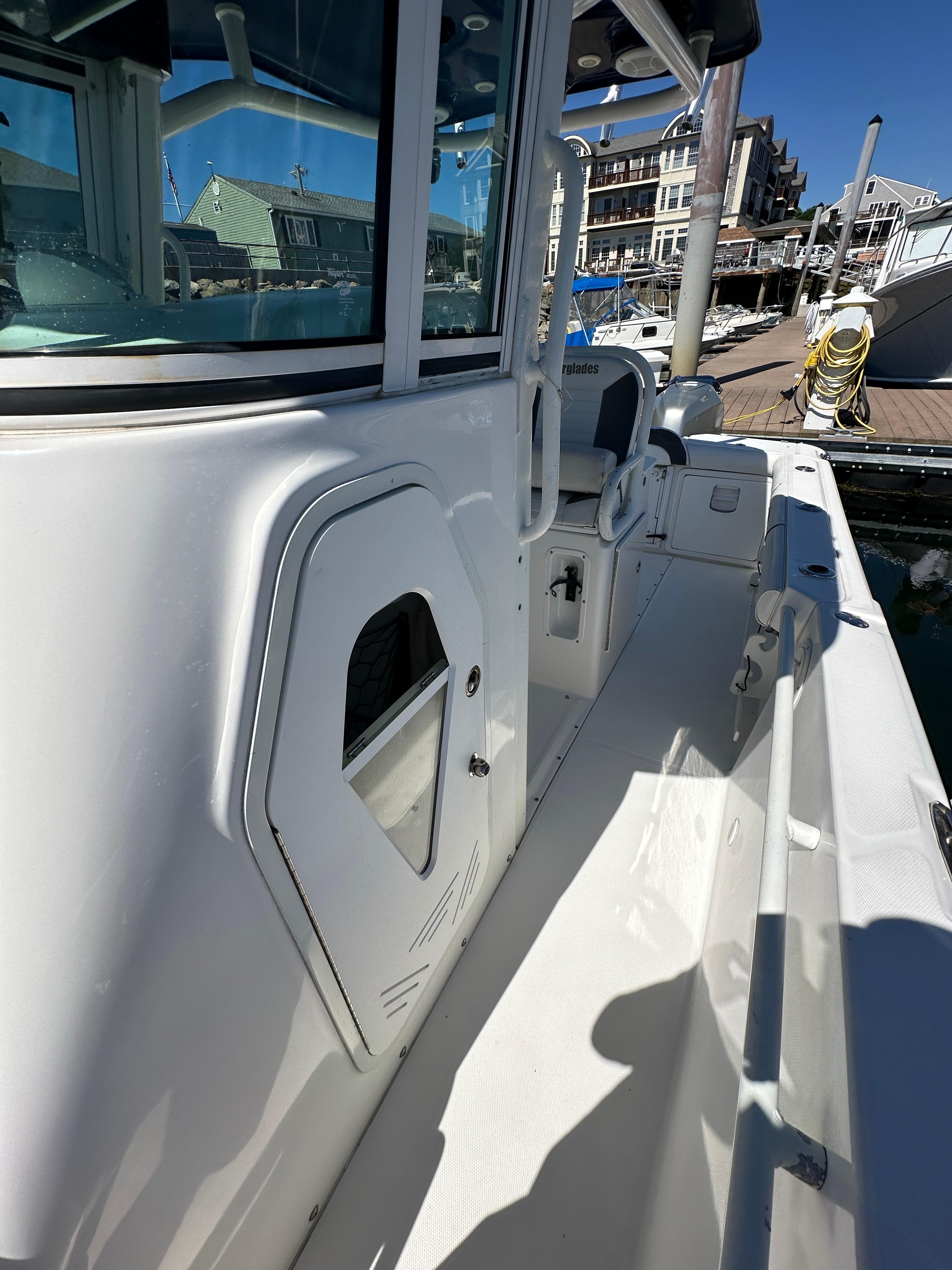 2006 Everglades 260CC Centre Console for sale - YachtWorld