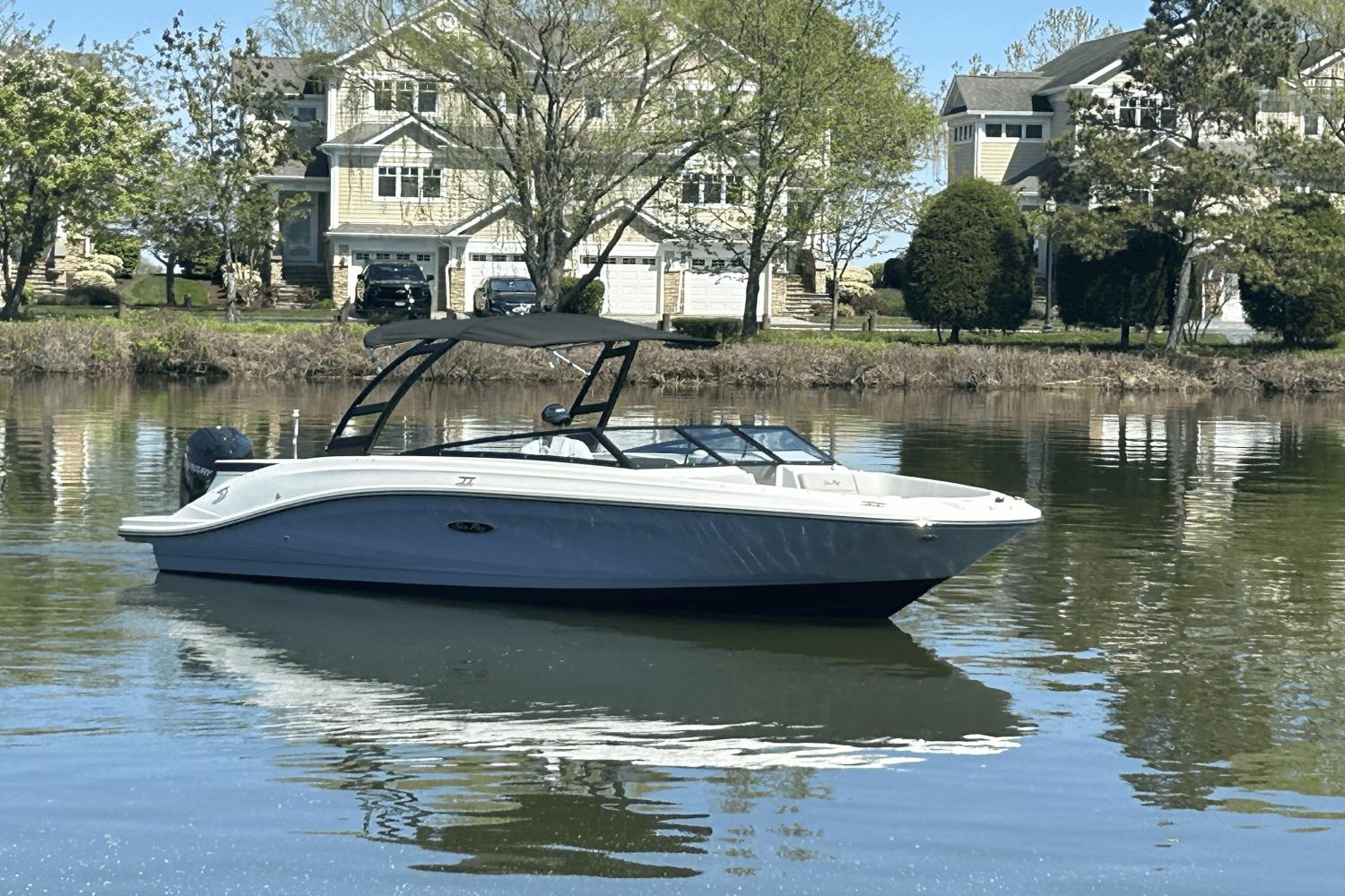 2024 Sea Ray SPX 230 Outboard Runabout for sale - YachtWorld