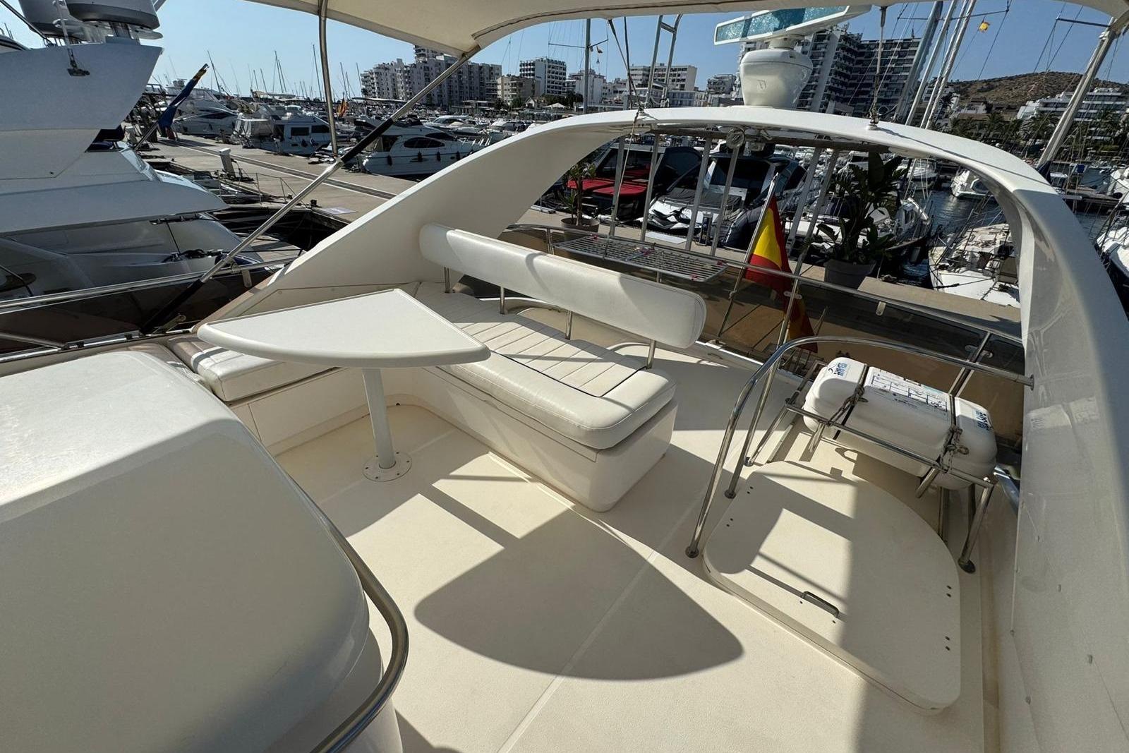 1996 Fairline Squadron 59 Bateaux flybridge à vendre - YachtWorld