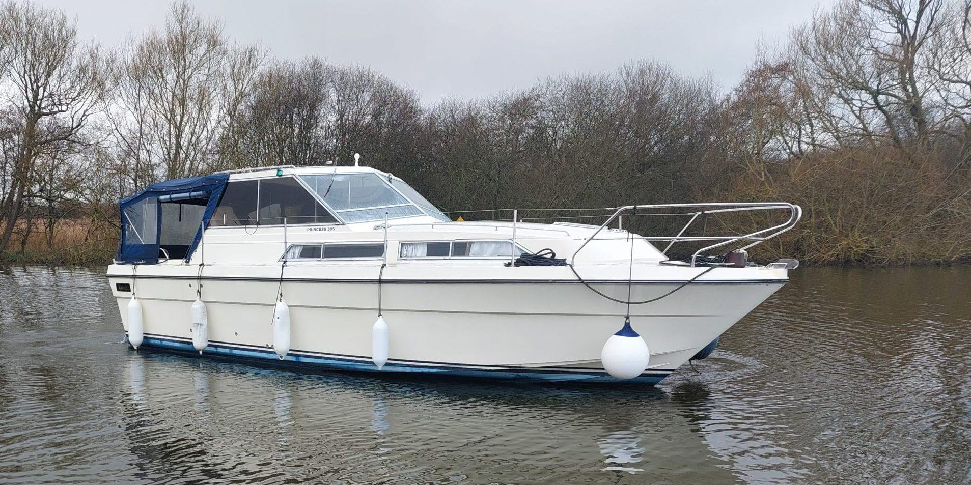 Princess 30 | 9m | 1984 | Boats and Outboards