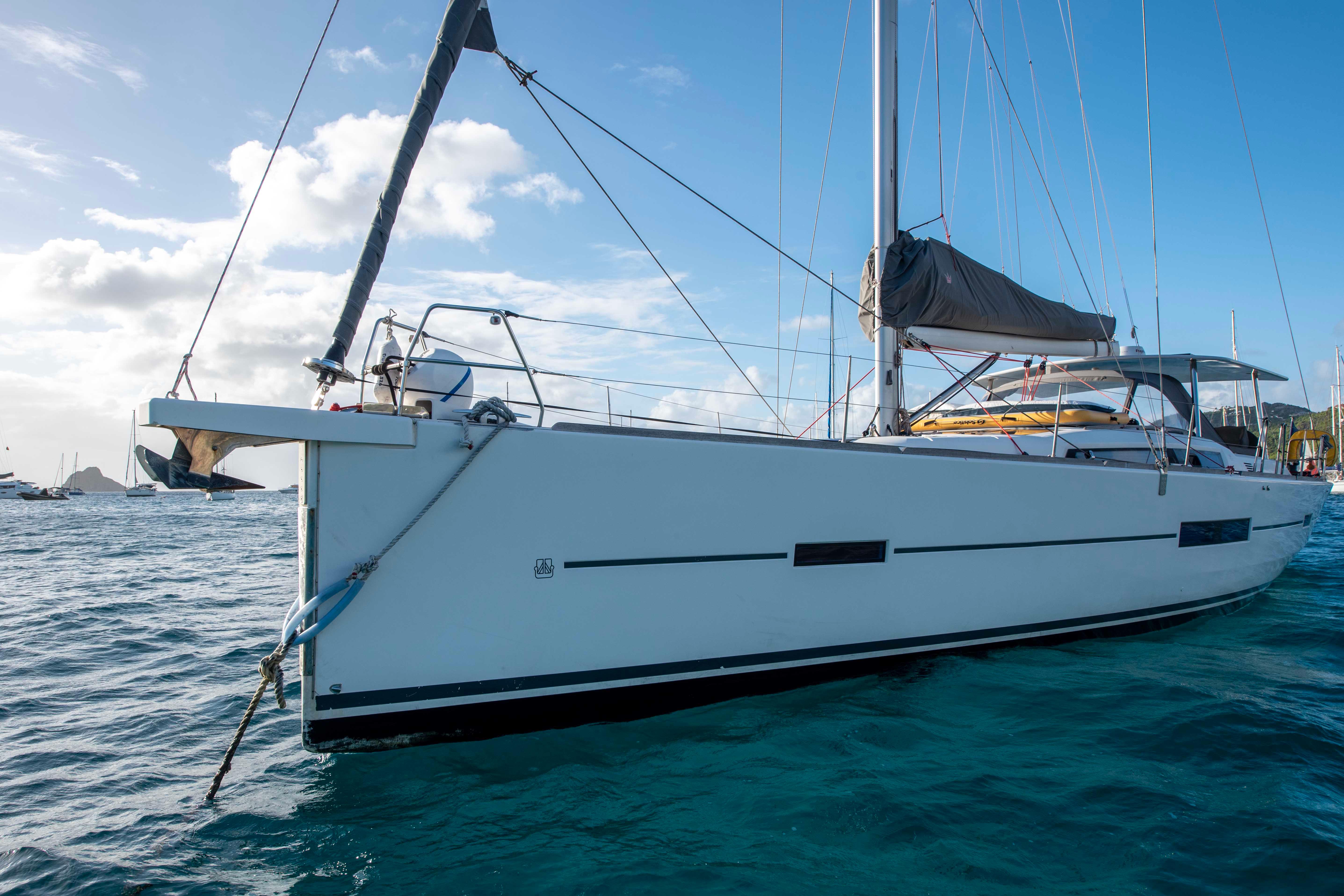 2018 Dufour 520 Catamaran for sale - YachtWorld