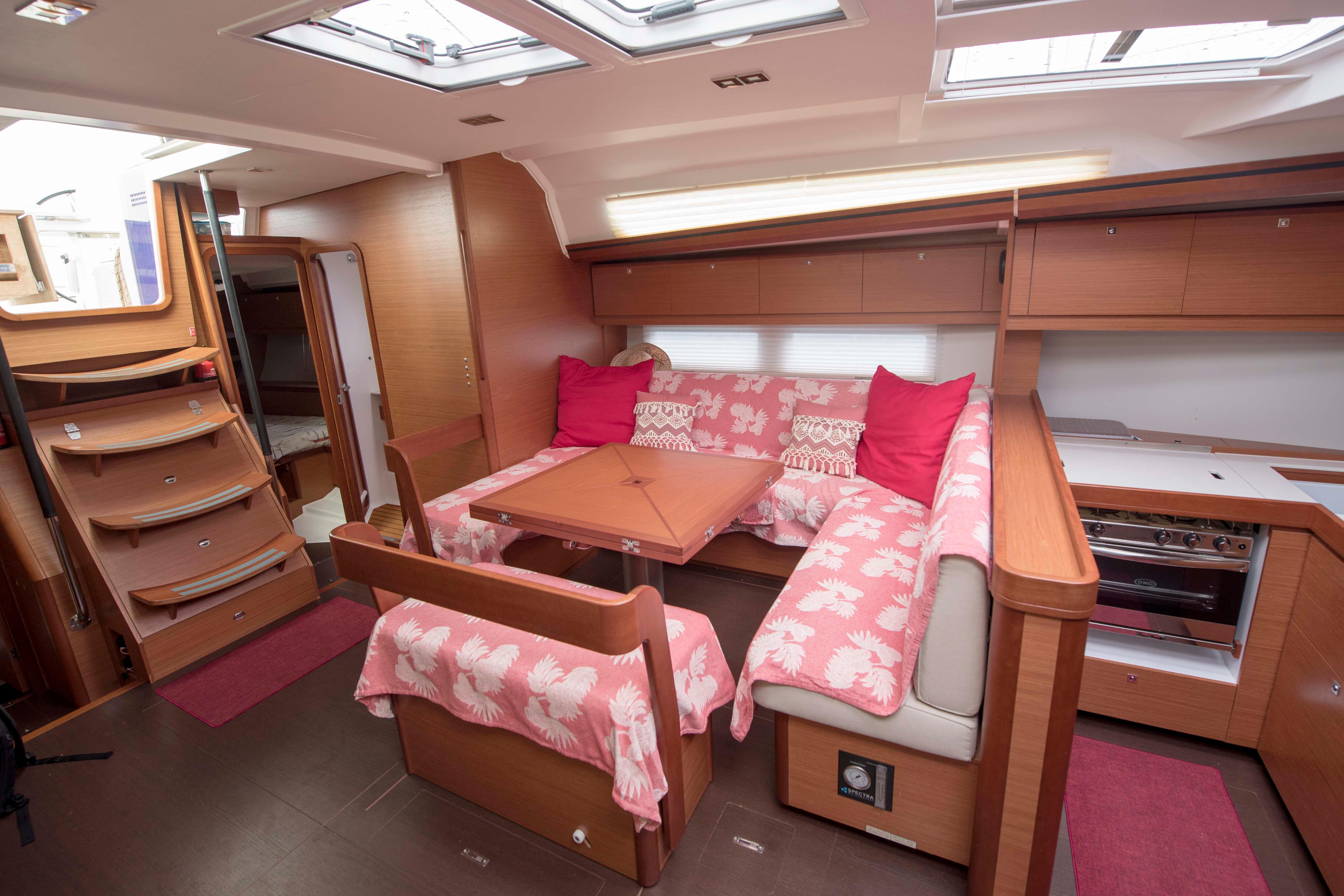 2018 Dufour 520 Catamaran for sale - YachtWorld