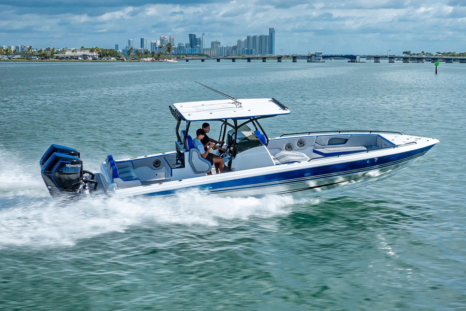 2025 Concept 32' Open Deck Saltvannsfiske til salgs- YachtWorld