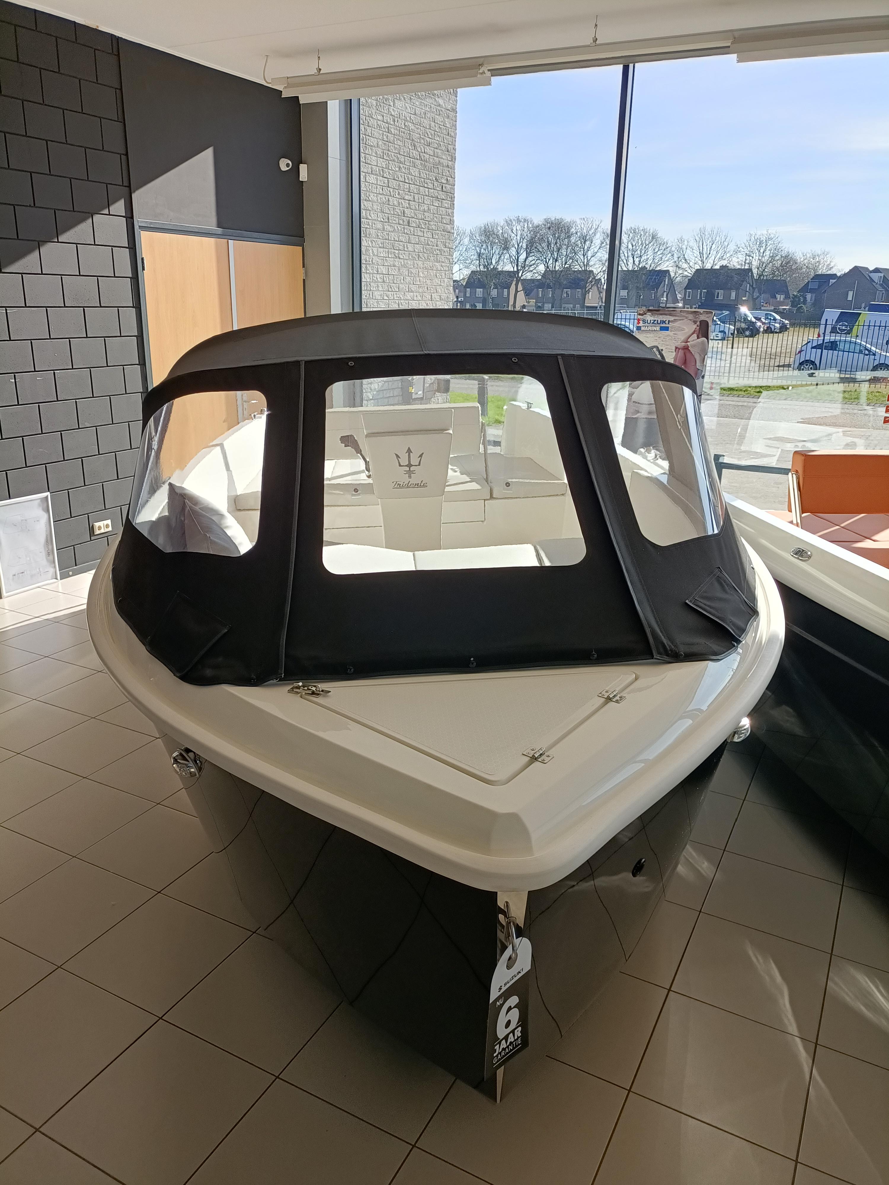 Nieuw 2024 Tridente 19s | YachtFocus