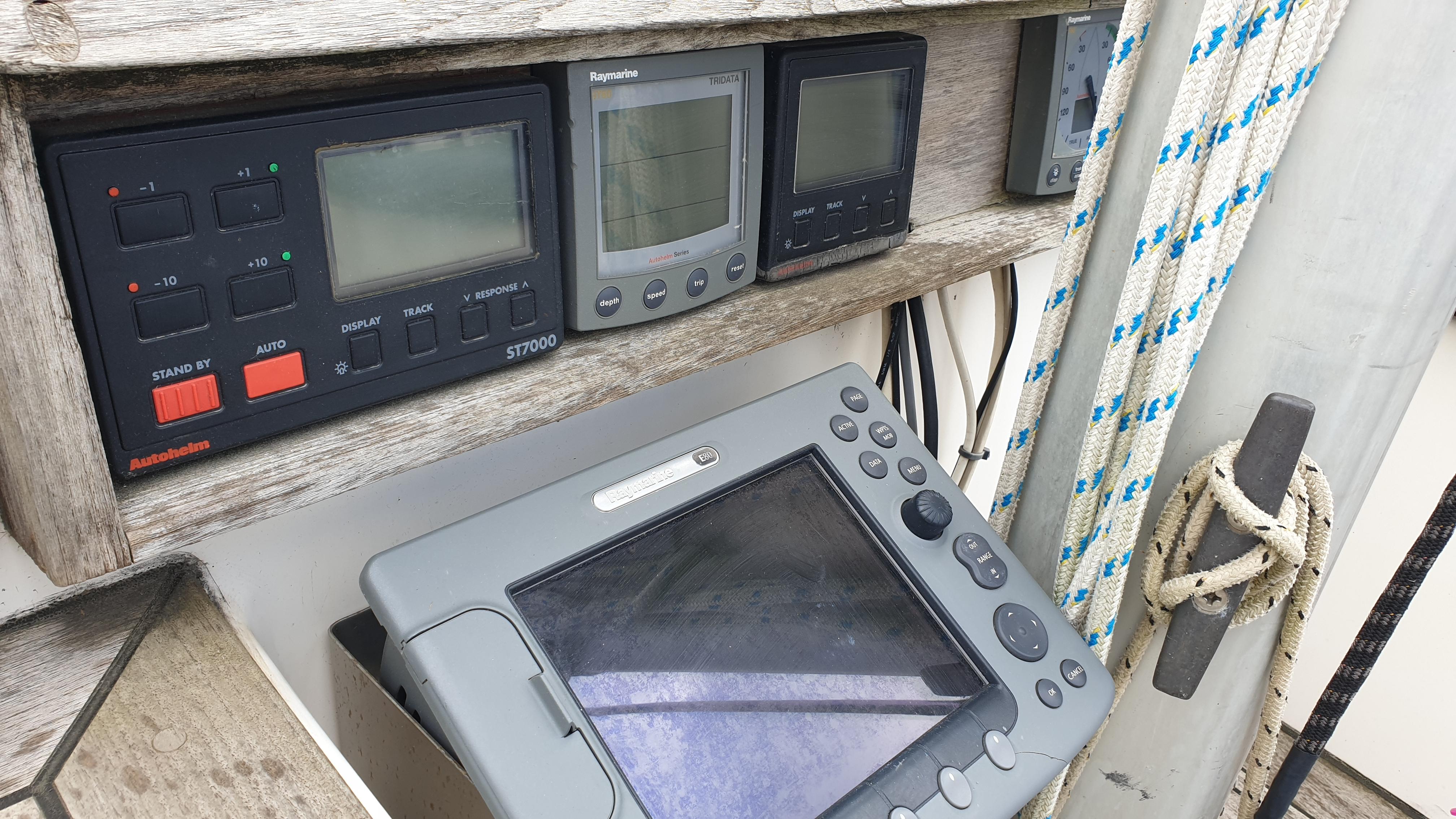 1981 Helmsman Bosun Queen 55 Ketch for sale - YachtWorld