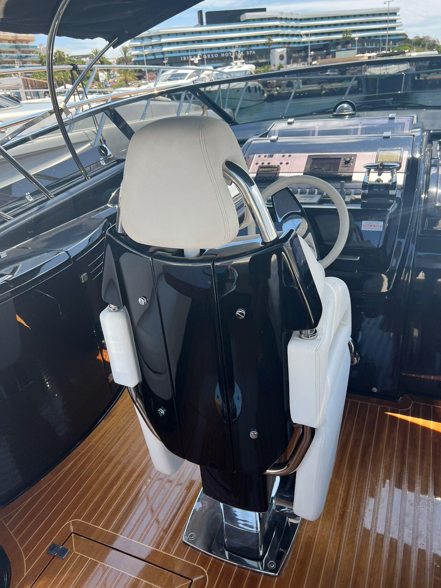 2013 Riva 44 Rivarama Cruiser for sale - YachtWorld