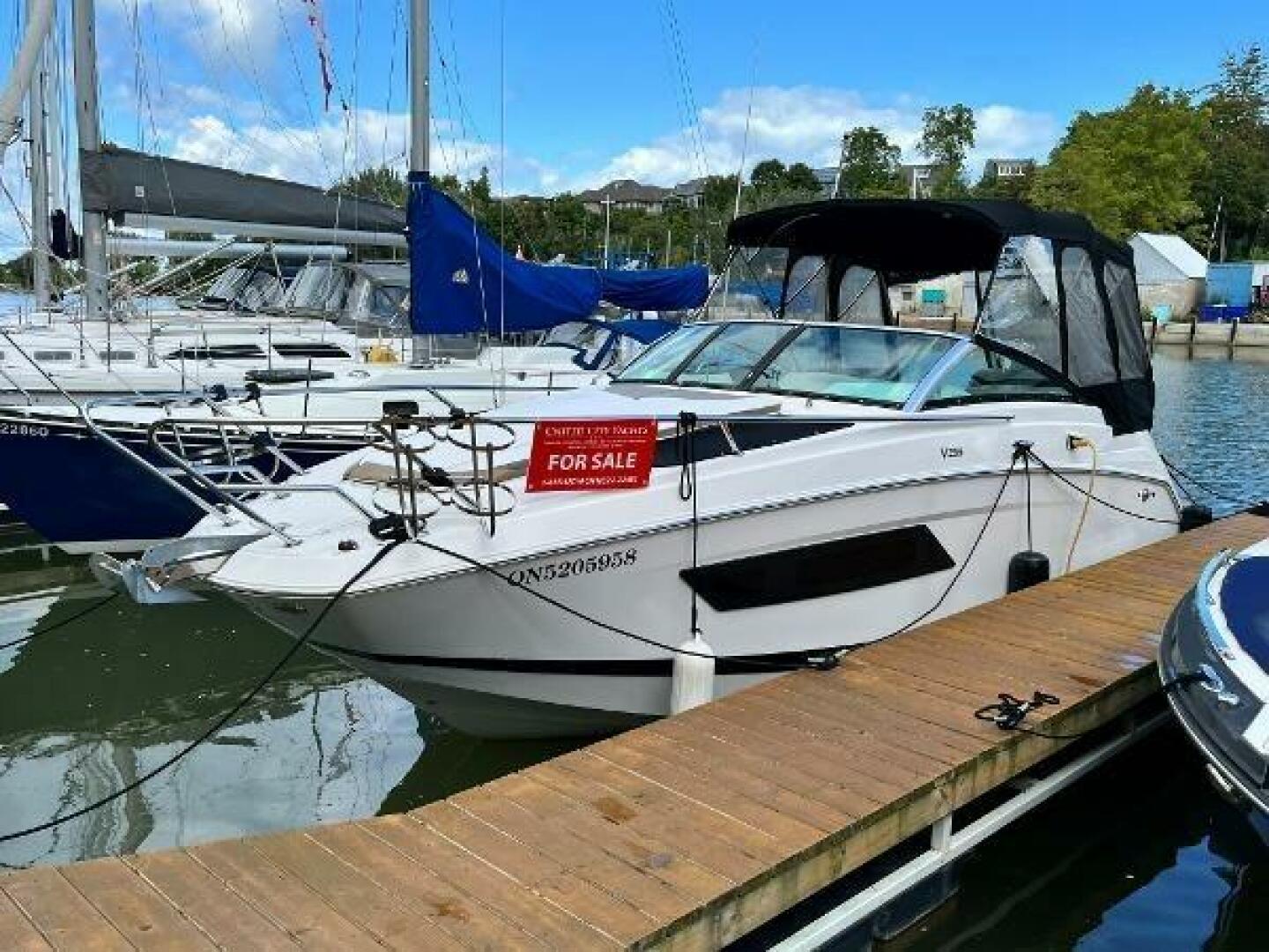 2016 Four Winns V255 Cruiser for sale - YachtWorld