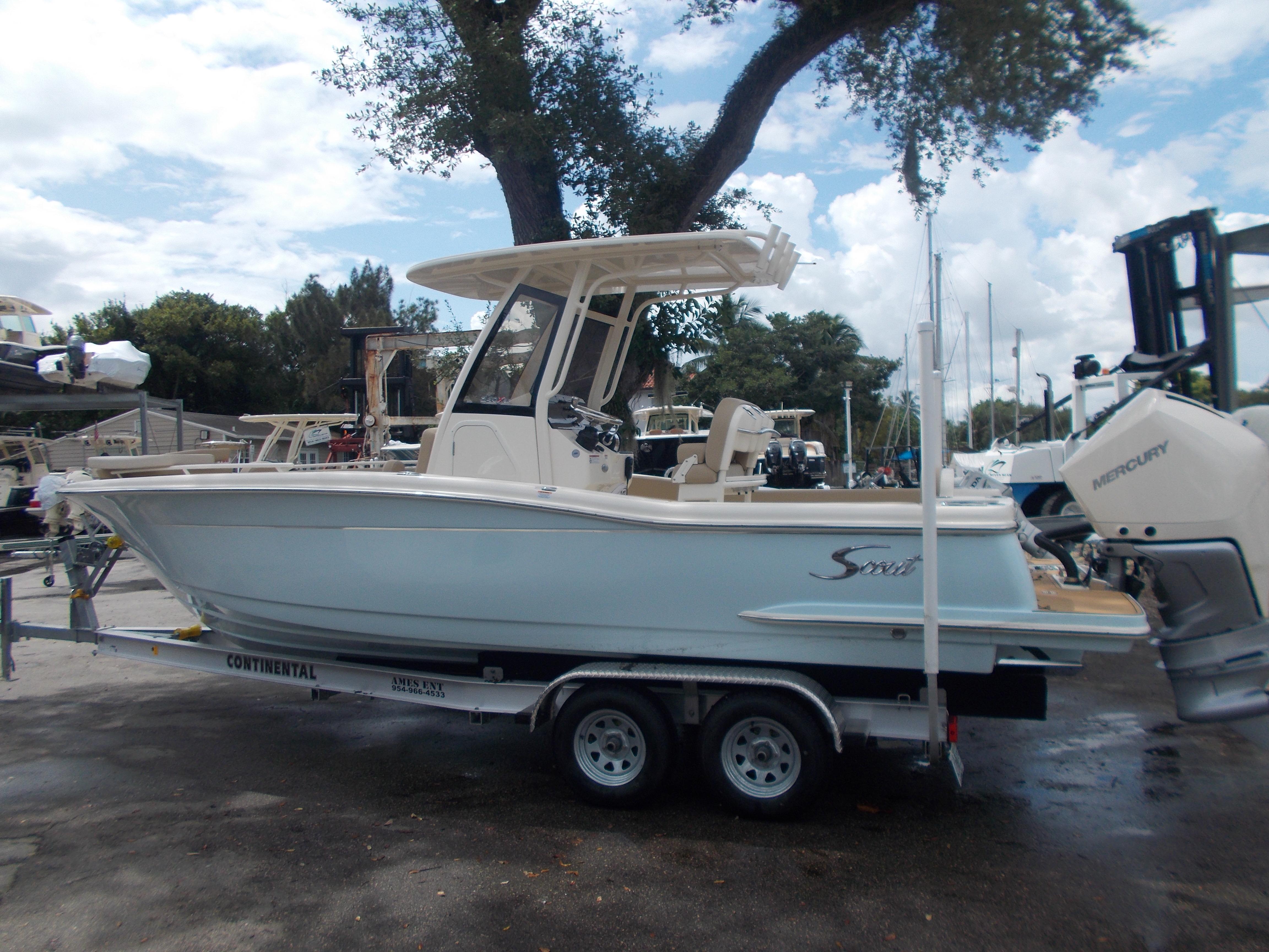 2024 Scout 240 XSF Center Console for sale - YachtWorld