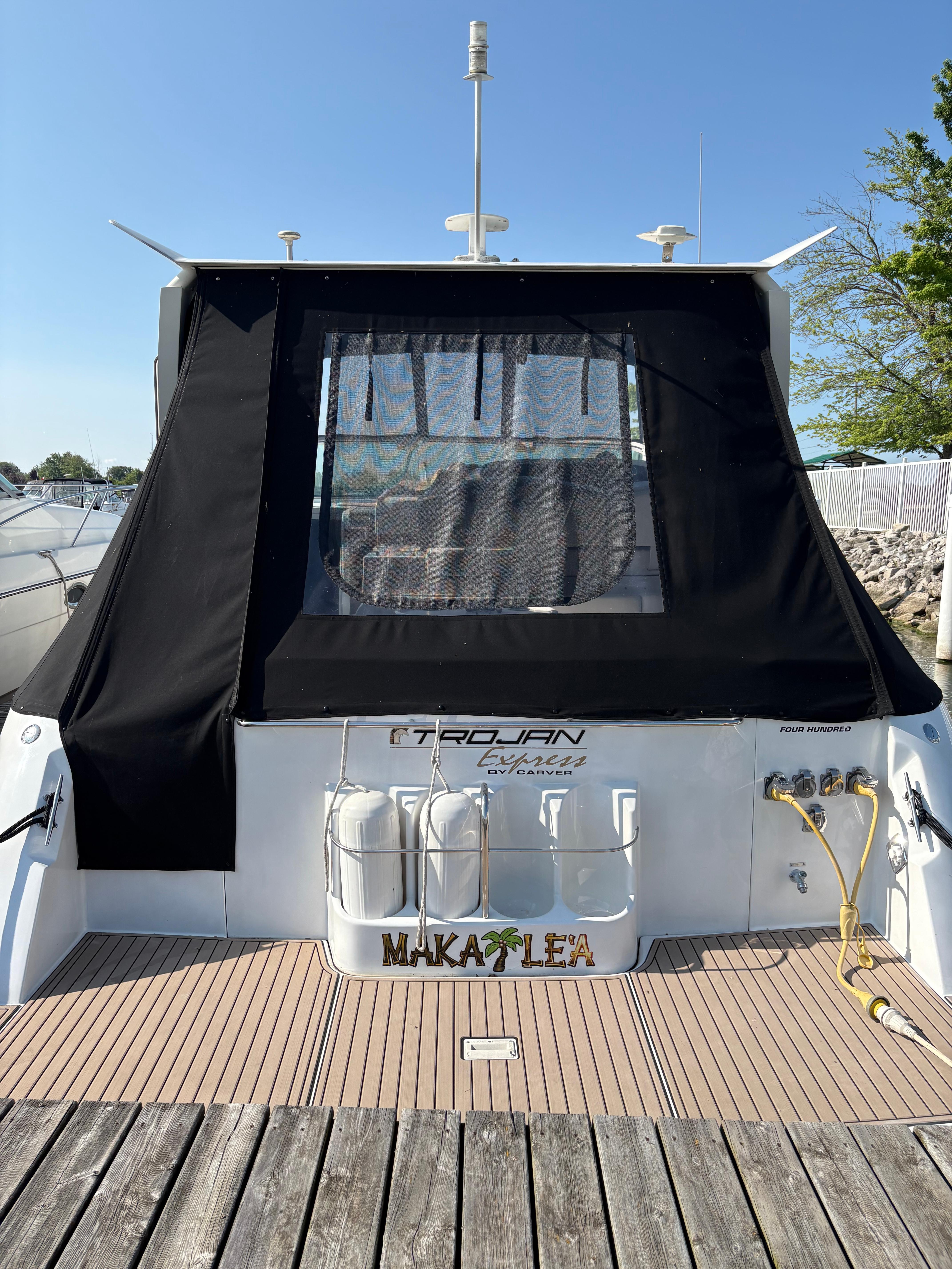 2000 Trojan 40 Express Cruiser Cruiser for sale - YachtWorld