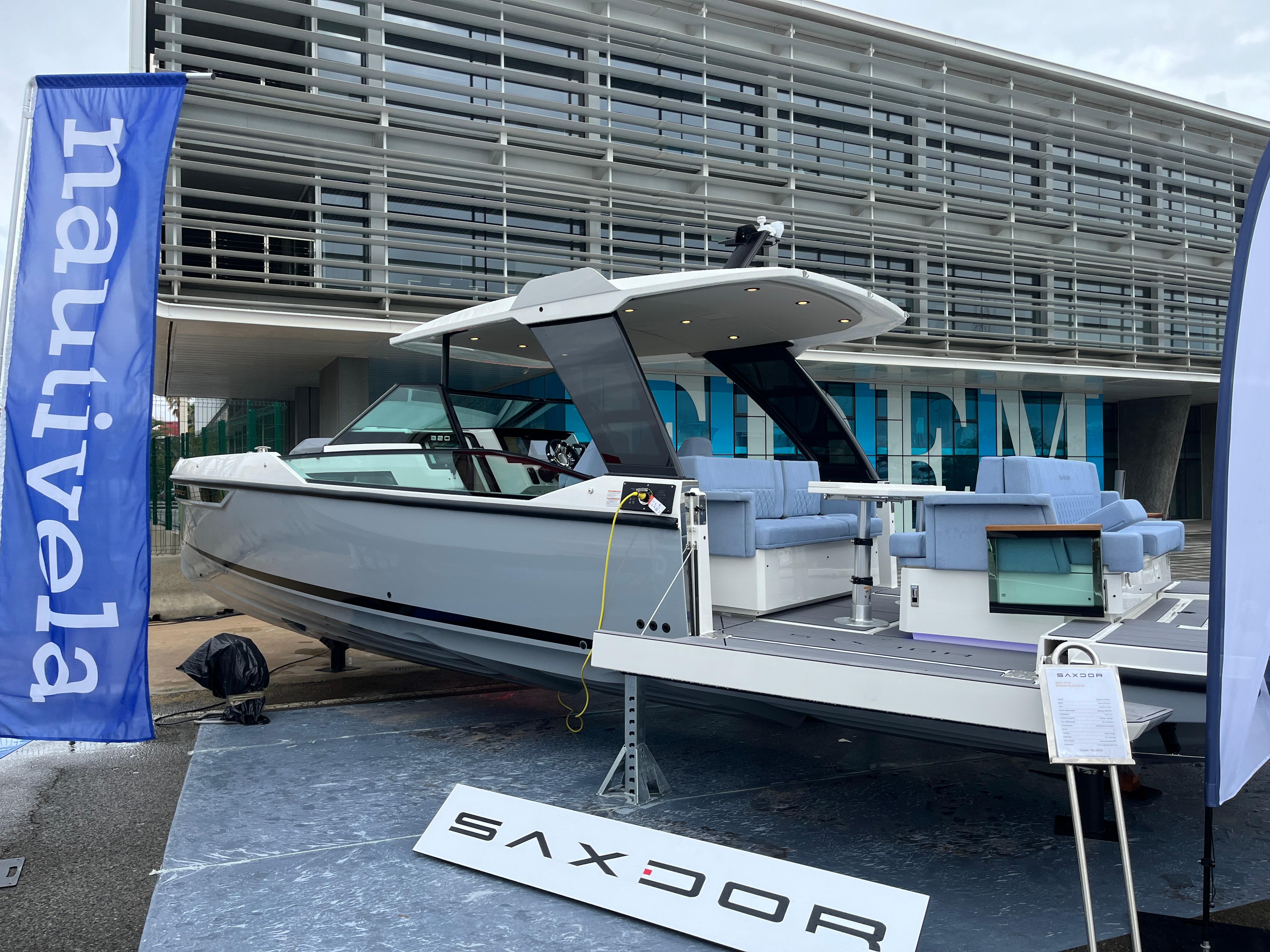 Nieuw 2025 Saxdor 320 GTO MY25 - Girona | YachtFocus