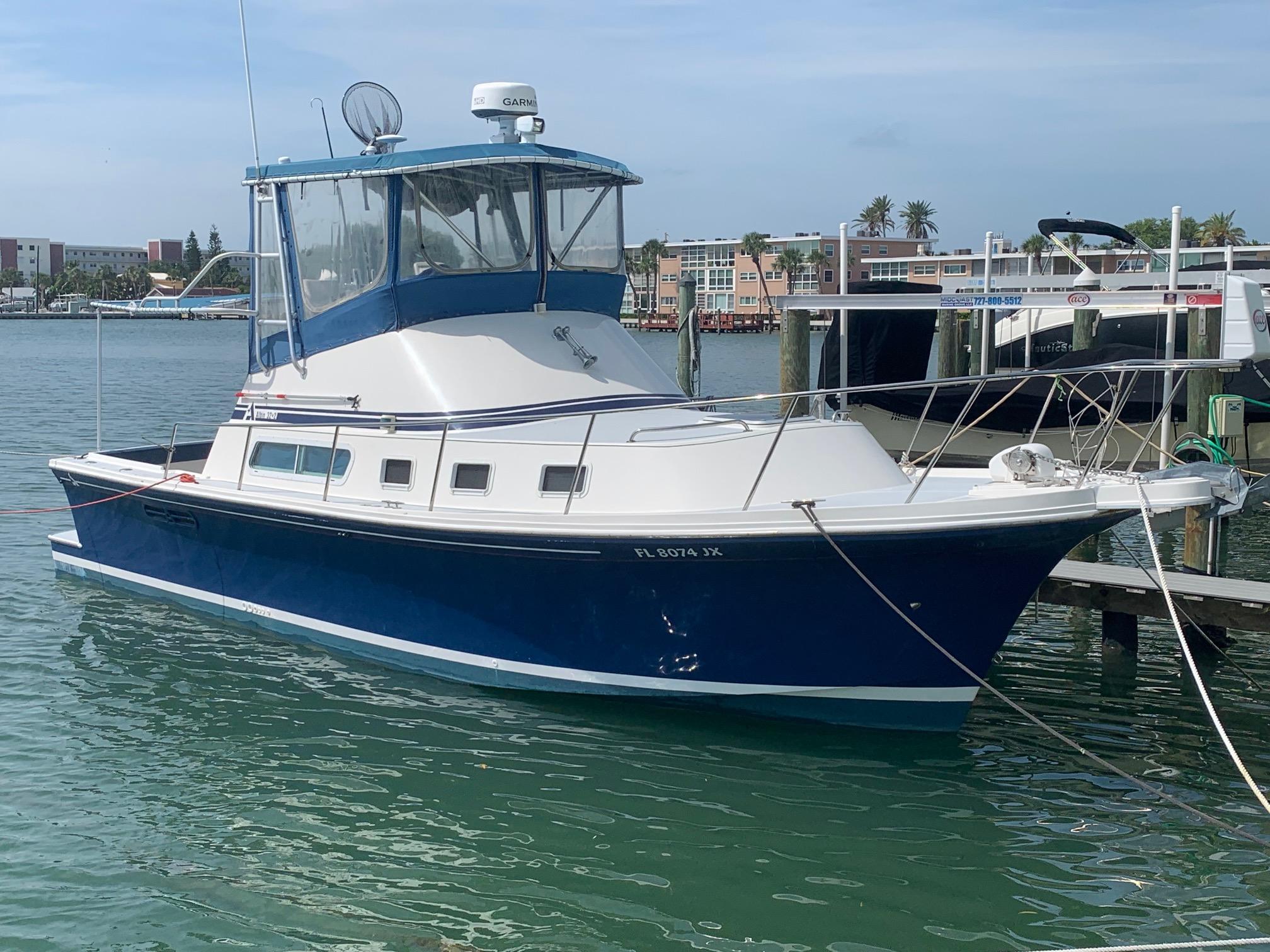 Albin 32 Command Bridge boote kaufen | YachtWorld