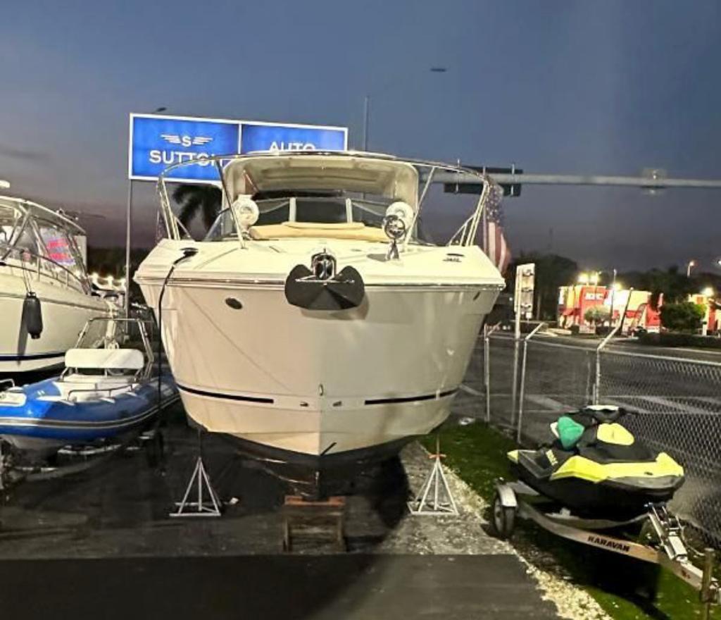 2016 Sea Ray 350 Sundancer Cruiser for sale - YachtWorld