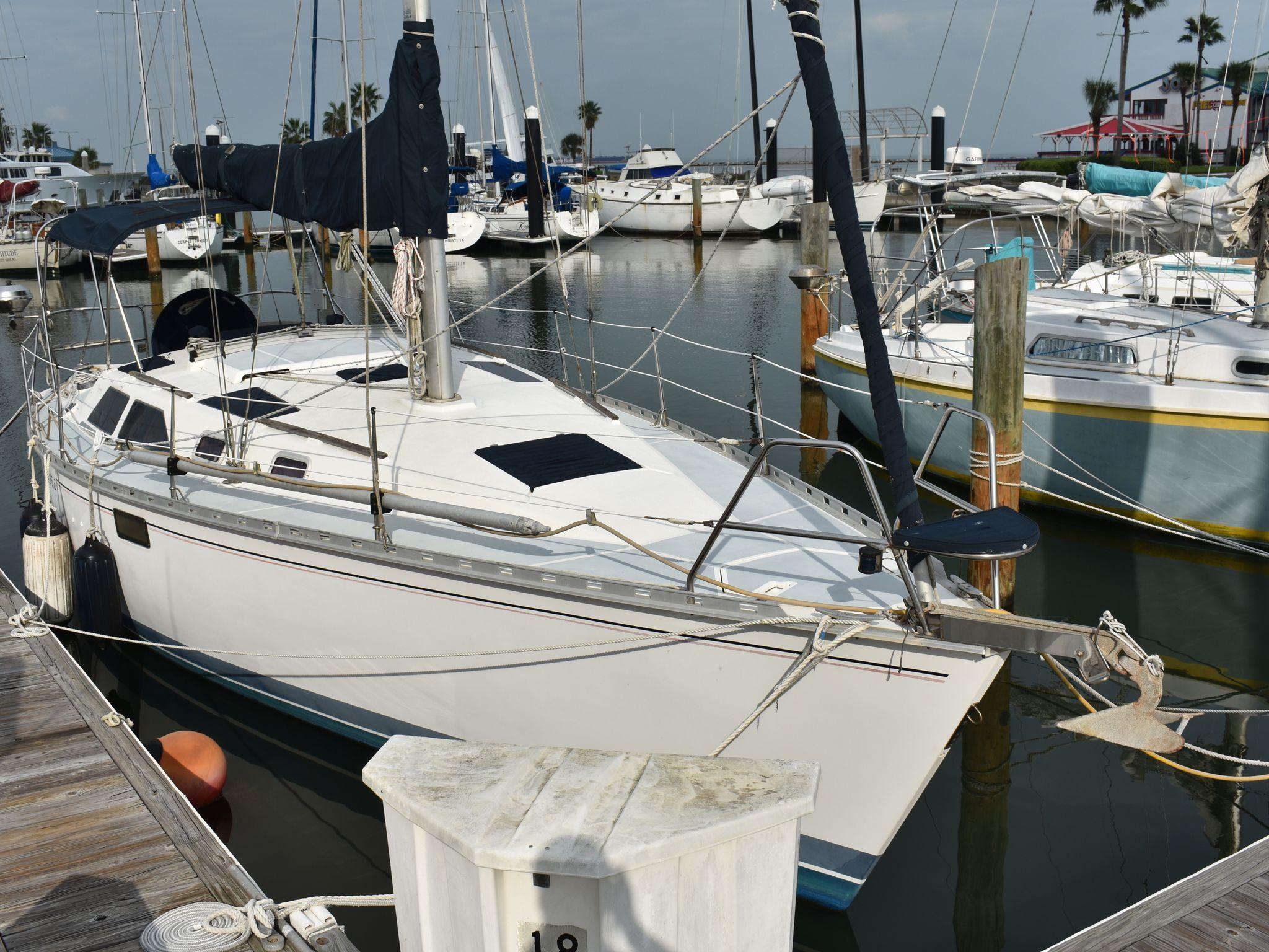 1995 Hunter Legend 35.5 Racer/ Cruiser Segelboote Kaufen - YachtWorld