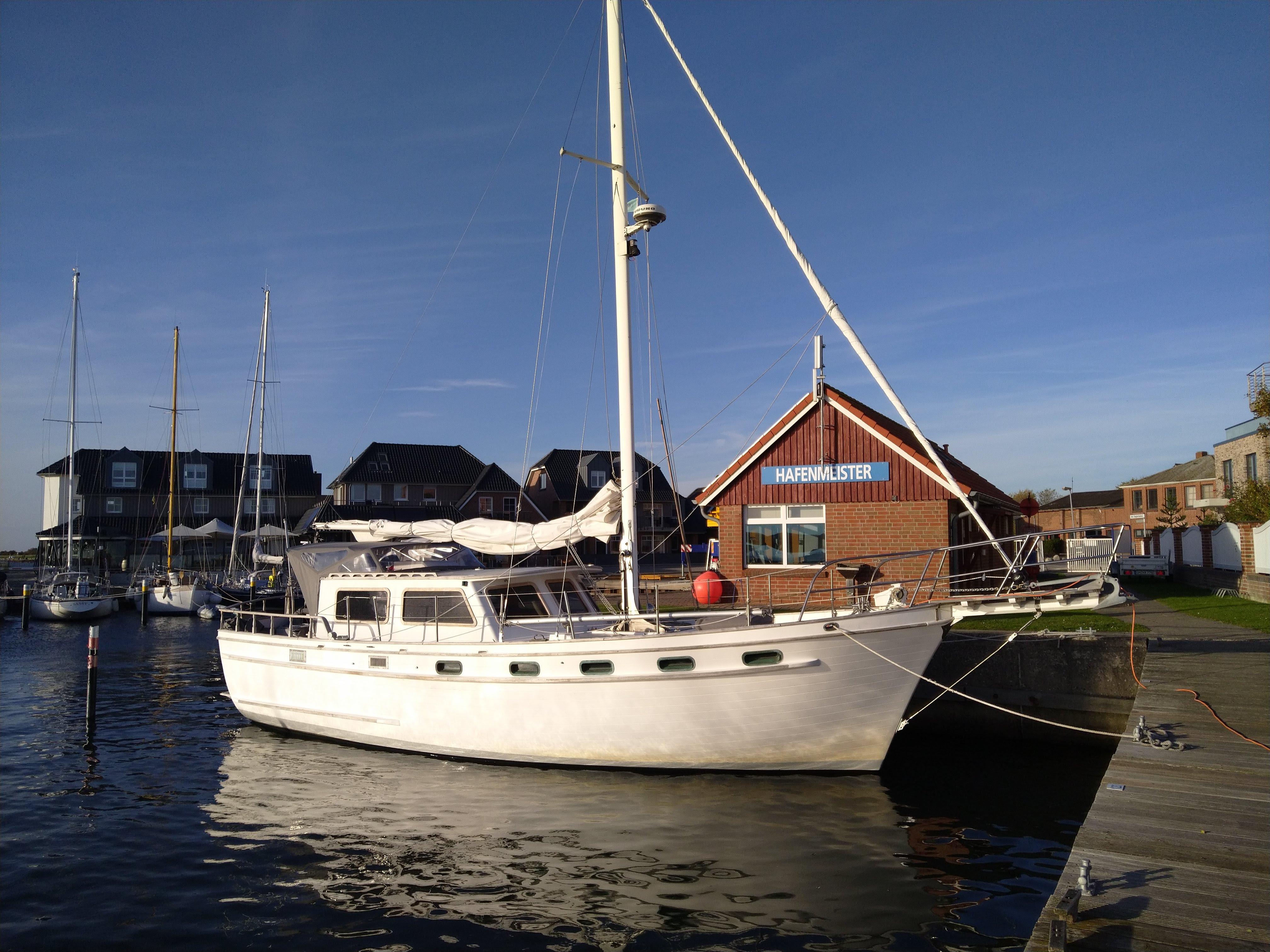 1984 Island Trader 40 Motorsailer for sale - YachtWorld