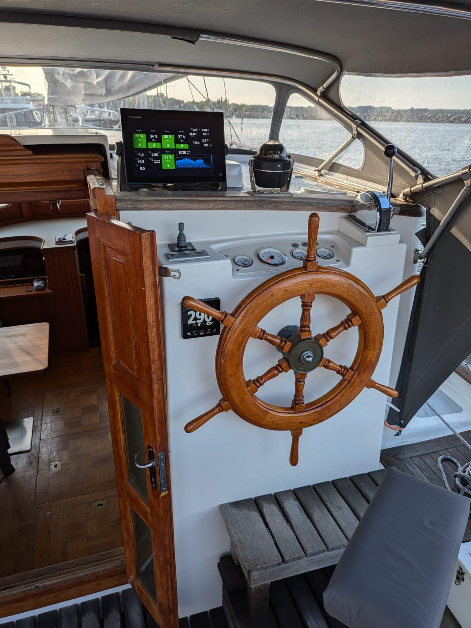 1984 Island Trader 40 Motorsailer for sale - YachtWorld