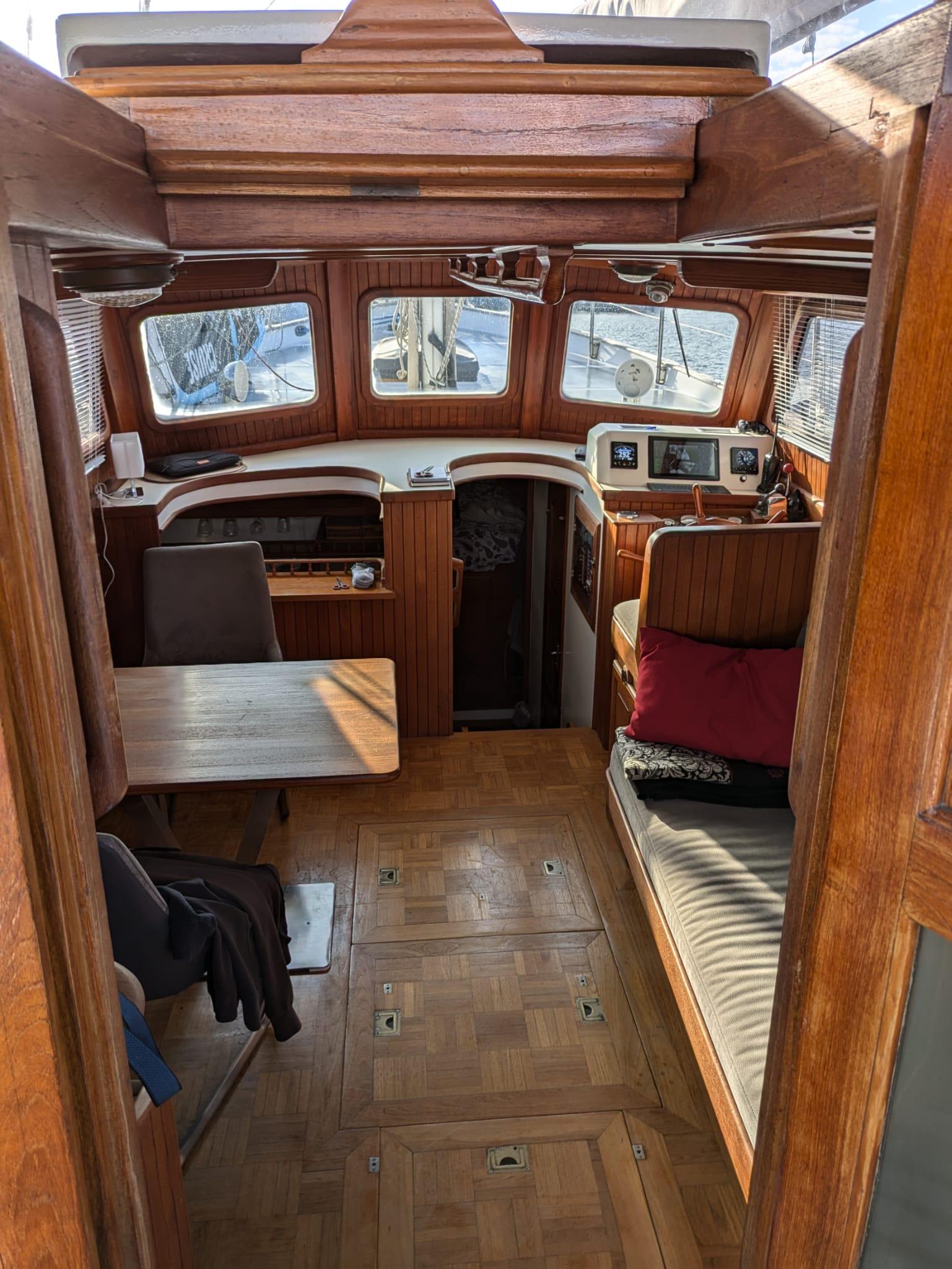 1984 Island Trader 40 Motorsailer for sale - YachtWorld