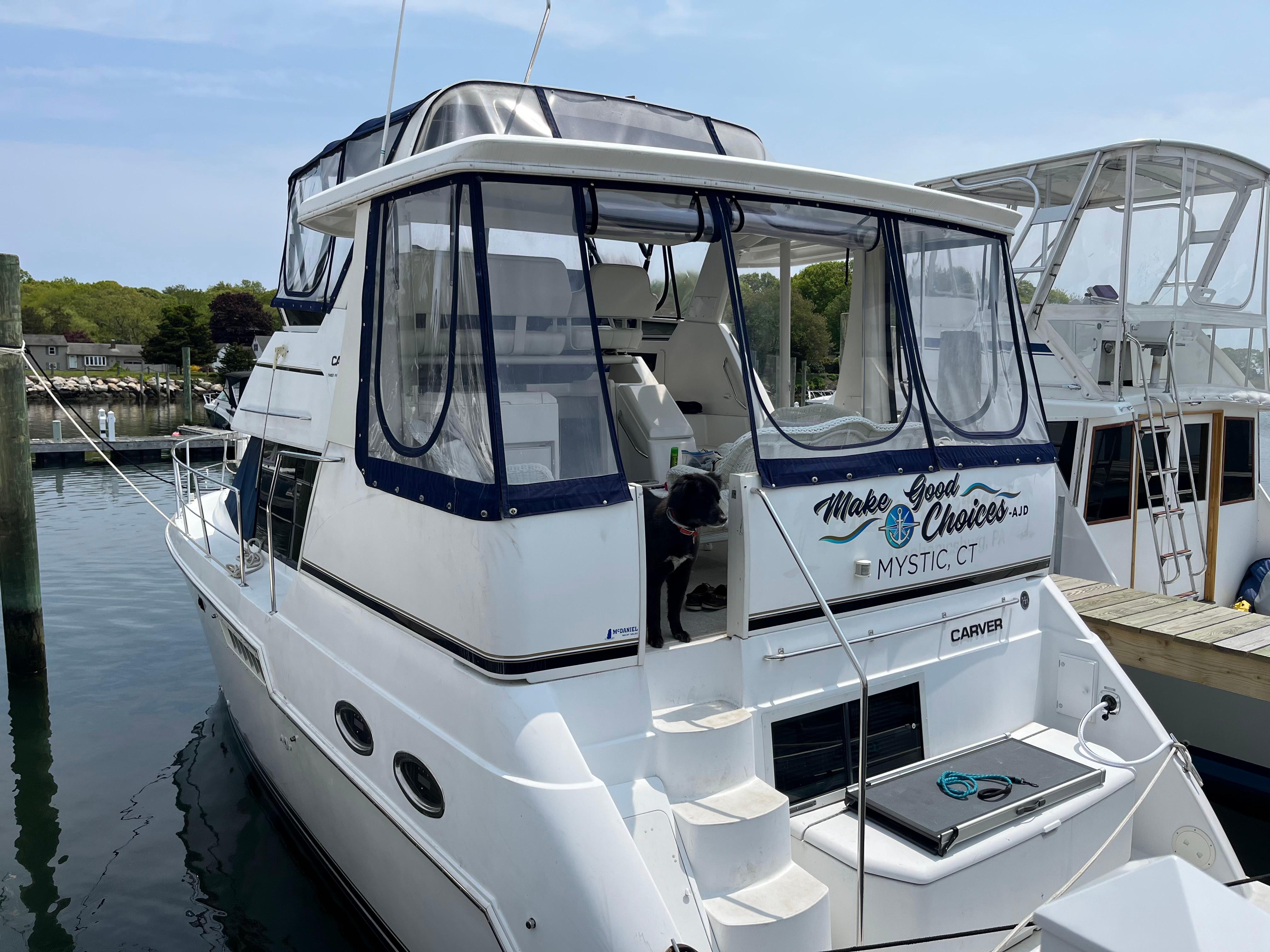 2001 Carver 356 Aft Cabin Motor Yacht Aft Cabin for sale - YachtWorld