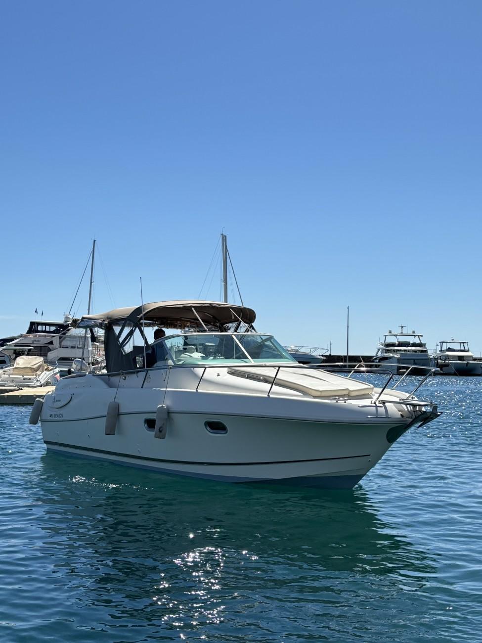 Jeanneau Leader 805 Usado en Alpes-Maritimes ( 06 ) - Cosas de Barcos