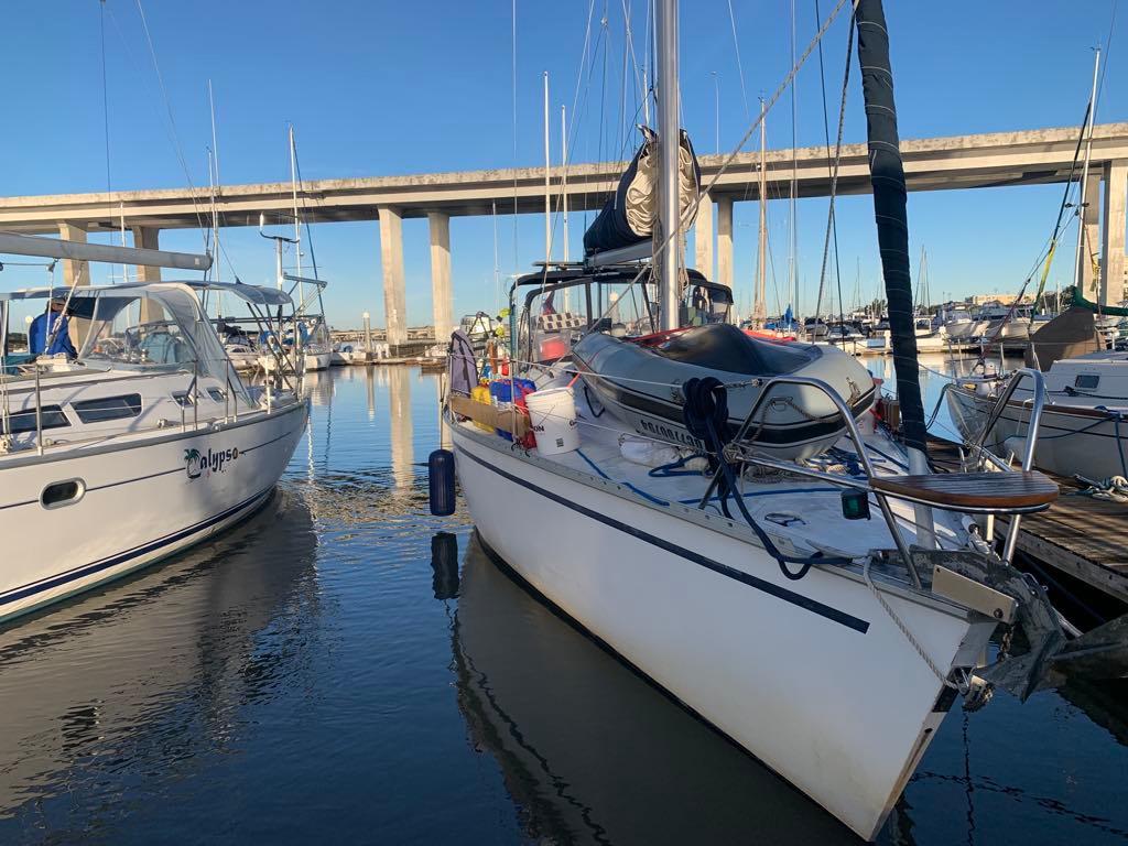 1987 Hunter Legend 37 Sloop for sale - YachtWorld