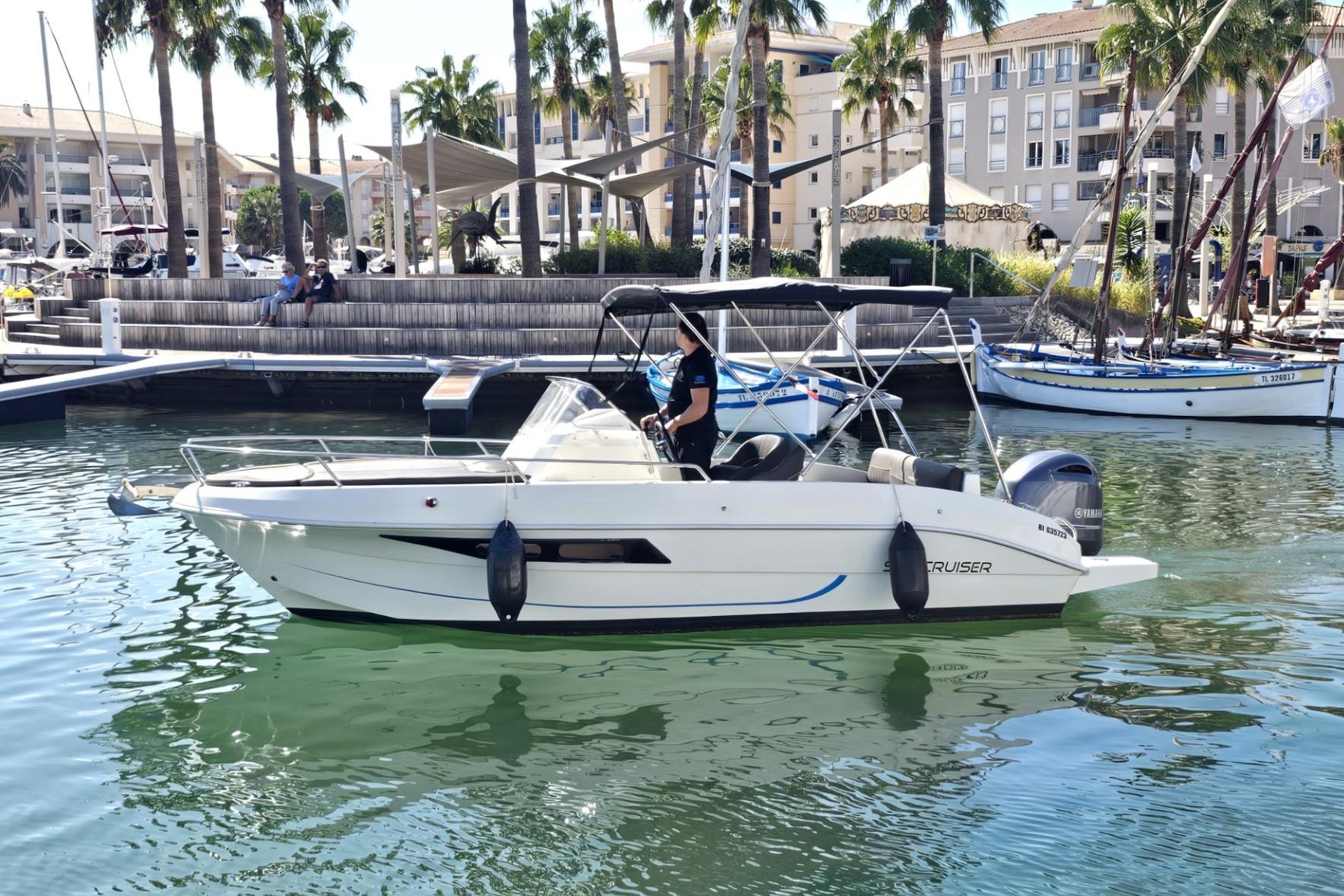 Occasion 2021 Pacific Craft 630 Sun Cruiser - Var ( 83 ) | YachtFocus