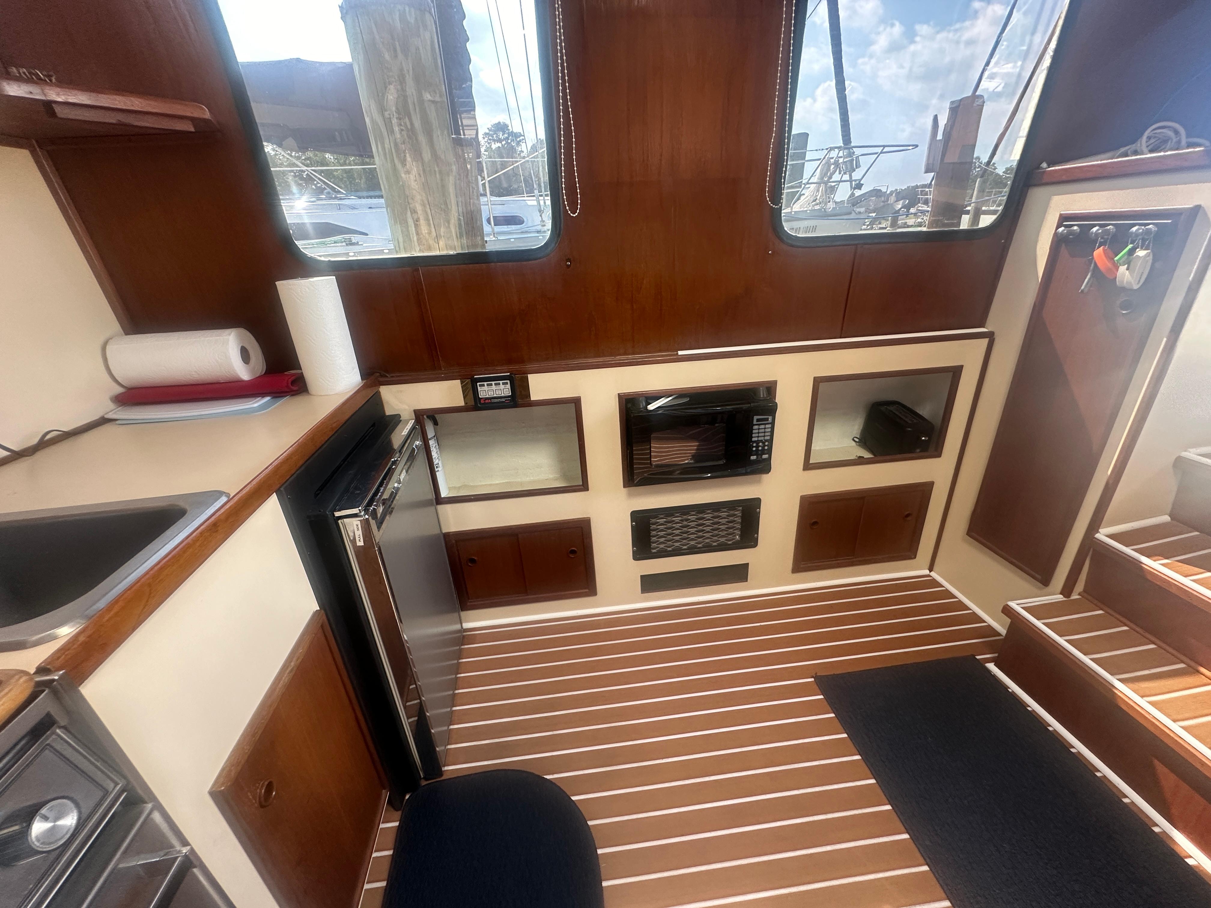 1985 Nordic Tug 32 Trawler for sale - YachtWorld