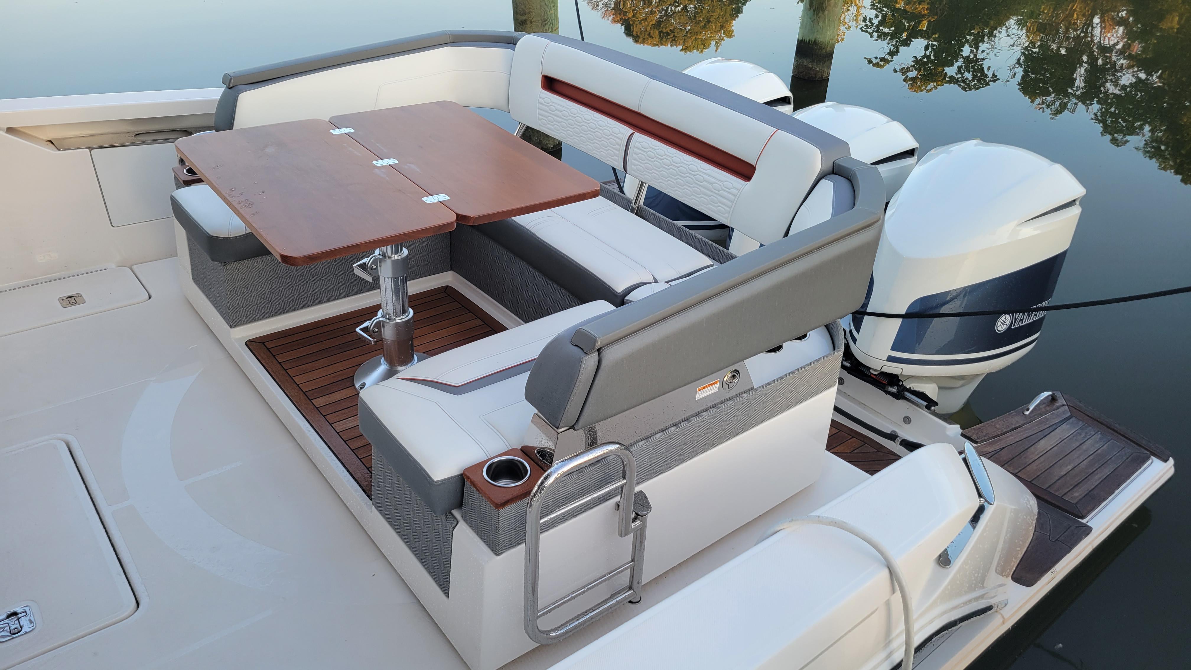 2019 Tiara Sport 38 LS Cuddy Cabin for sale - YachtWorld